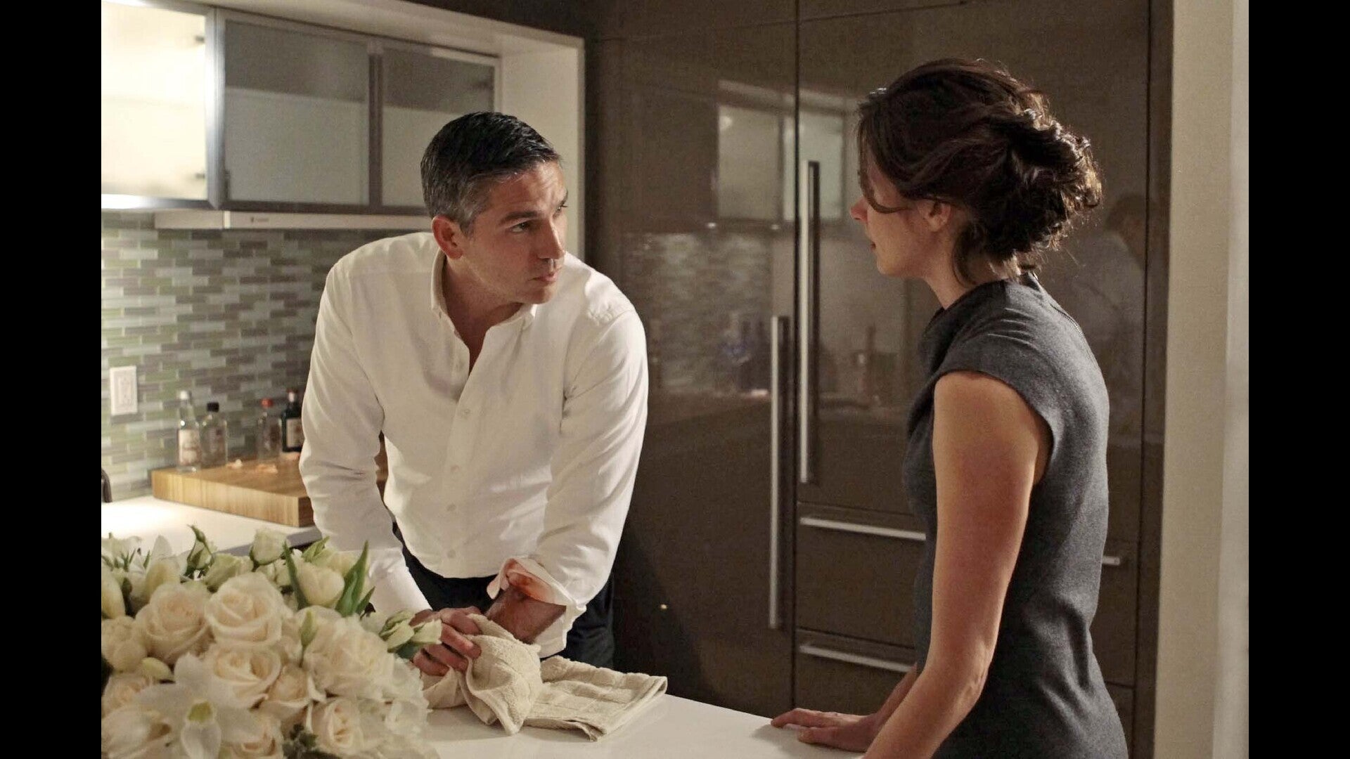 パーソン・オブ・インタレスト シーズン1 第23話 | Lemino(レミノ) - 映画・ドラマ・アニメや音楽・ライブが見放題 | ドコモの動画配信サービス