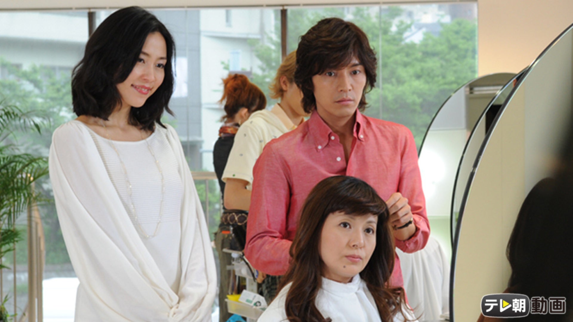 松本清張生誕100年スペシャル 夜光の階段 #6 | Lemino(レミノ) - 映画・ドラマ・アニメや音楽・ライブが見放題 | ドコモの動画配信サービス