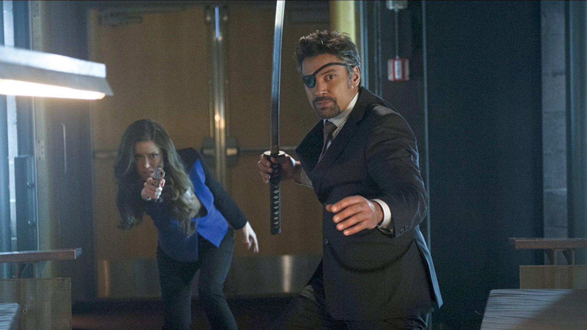 ARROW/アロー シーズン2 第19話 | Lemino(レミノ) - 映画・ドラマ・アニメや音楽・ライブが見放題 | ドコモの動画配信サービス