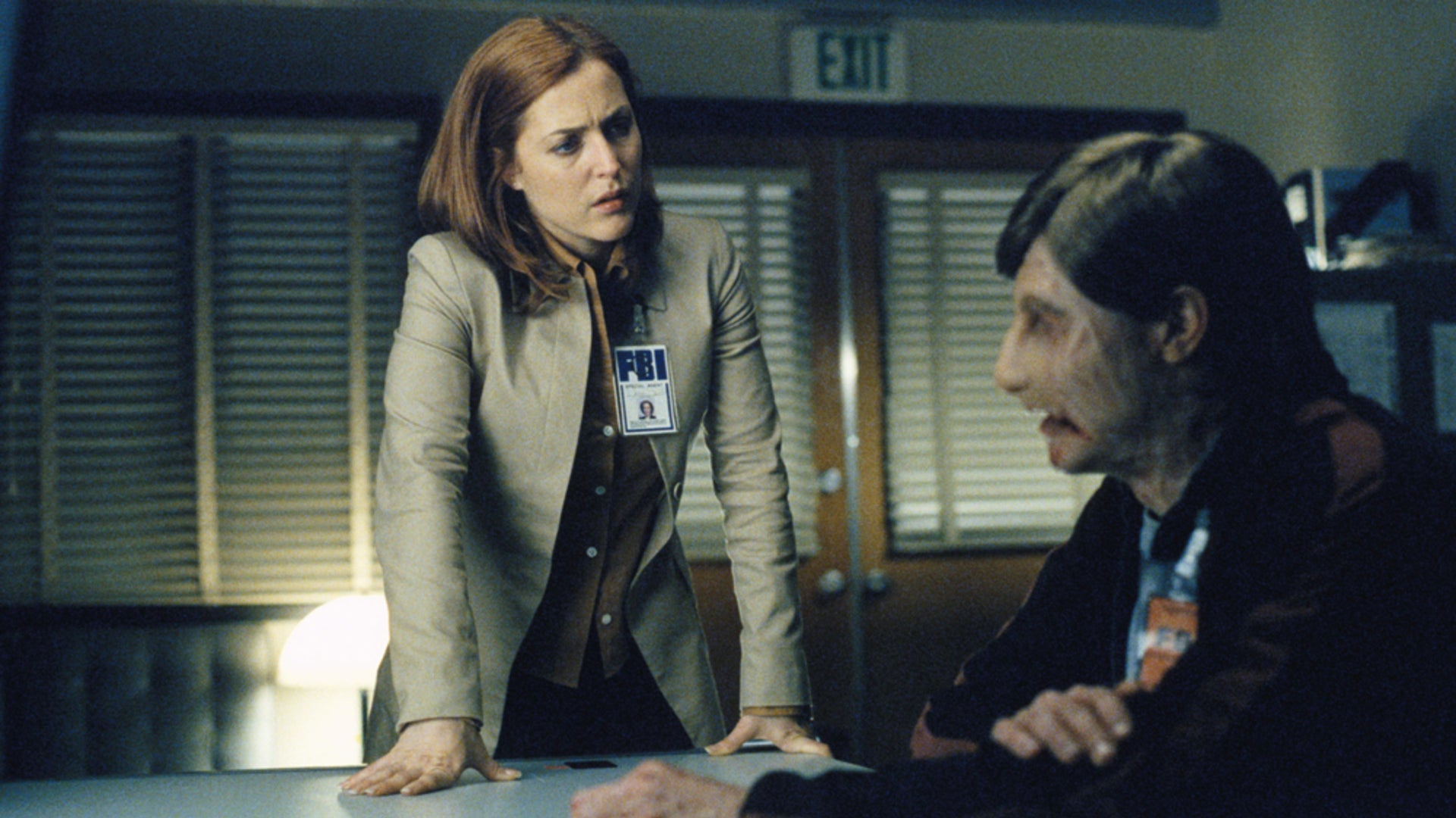 X-ファイル シーズン9 第16話 | Lemino(レミノ) - 映画・ドラマ・アニメや音楽・ライブが見放題 | ドコモの動画配信サービス