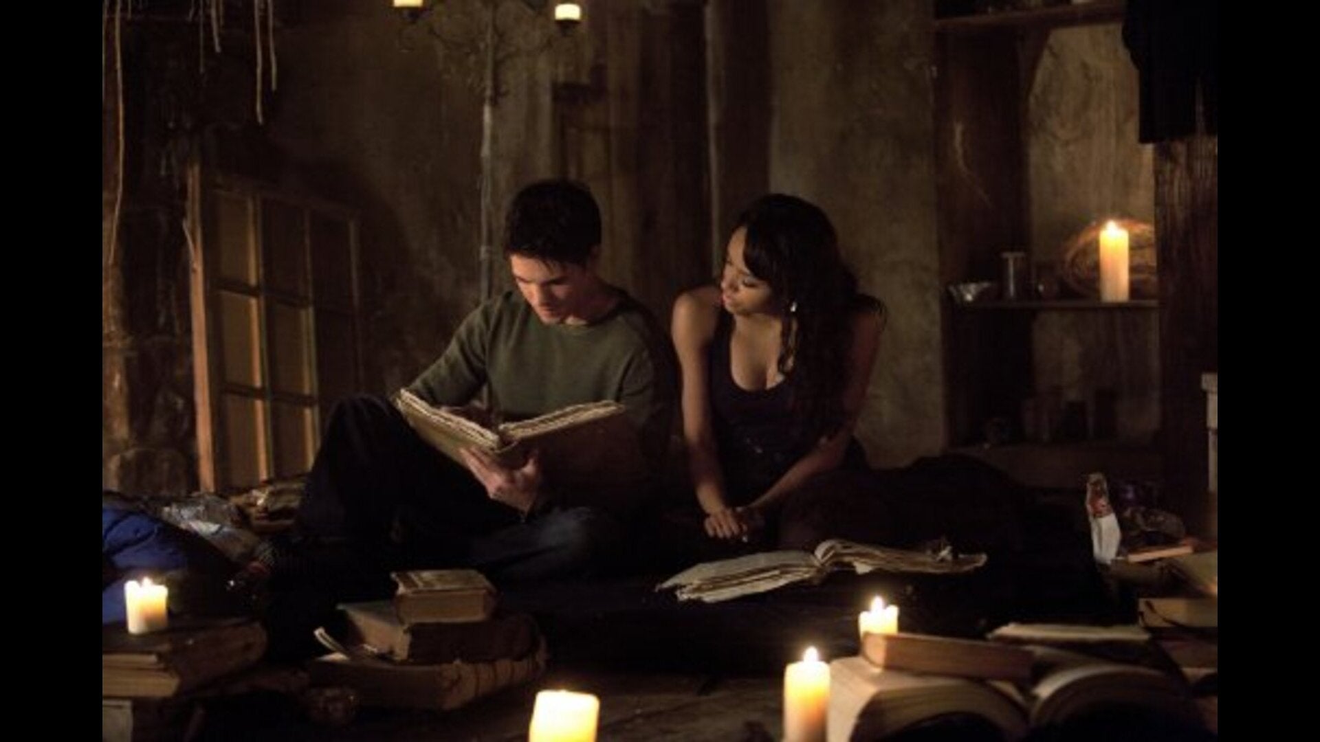 ヴァンパイア・ダイアリーズ シーズン2 第21話 | Lemino(レミノ) - 映画・ドラマ・アニメや音楽・ライブが見放題 | ドコモの動画配信サービス