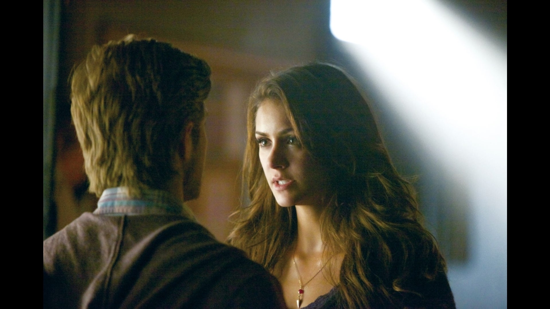 ヴァンパイア・ダイアリーズ シーズン5 第16話 | Lemino(レミノ) - 映画・ドラマ・アニメや音楽・ライブが見放題 | ドコモの動画配信サービス