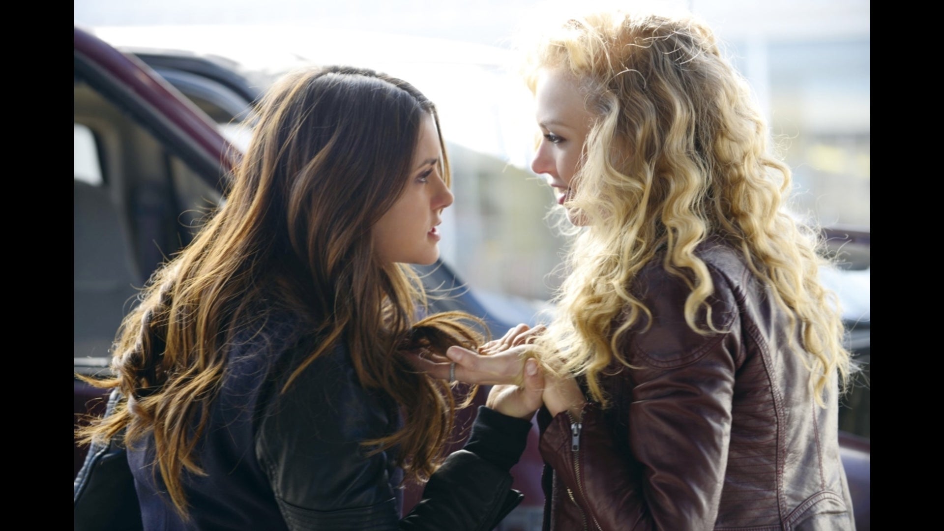 ヴァンパイア・ダイアリーズ シーズン5 第21話 | Lemino(レミノ) - 映画・ドラマ・アニメや音楽・ライブが見放題 | ドコモの動画配信サービス