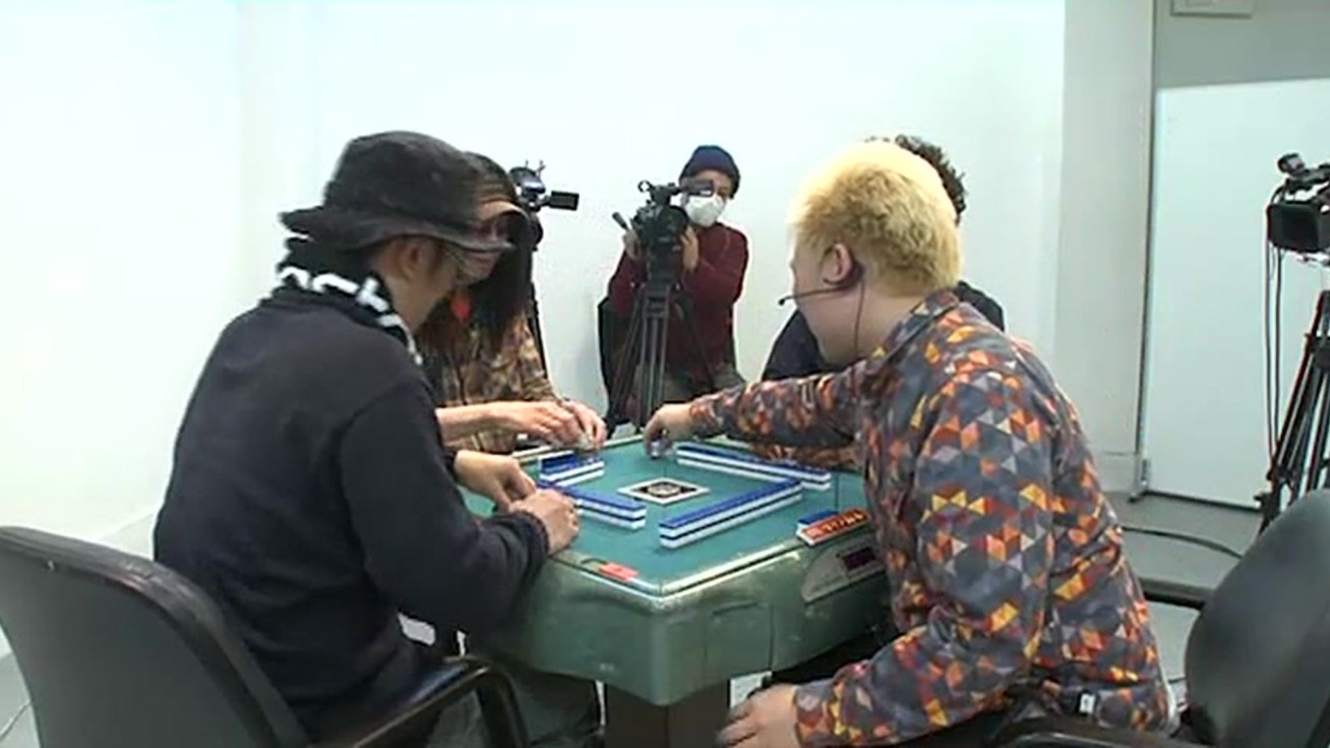 沖と魚拓の麻雀ロワイヤル RETURNS #6 | Lemino(レミノ) - 映画・ドラマ・アニメや音楽・ライブが見放題 | ドコモの動画配信サービス