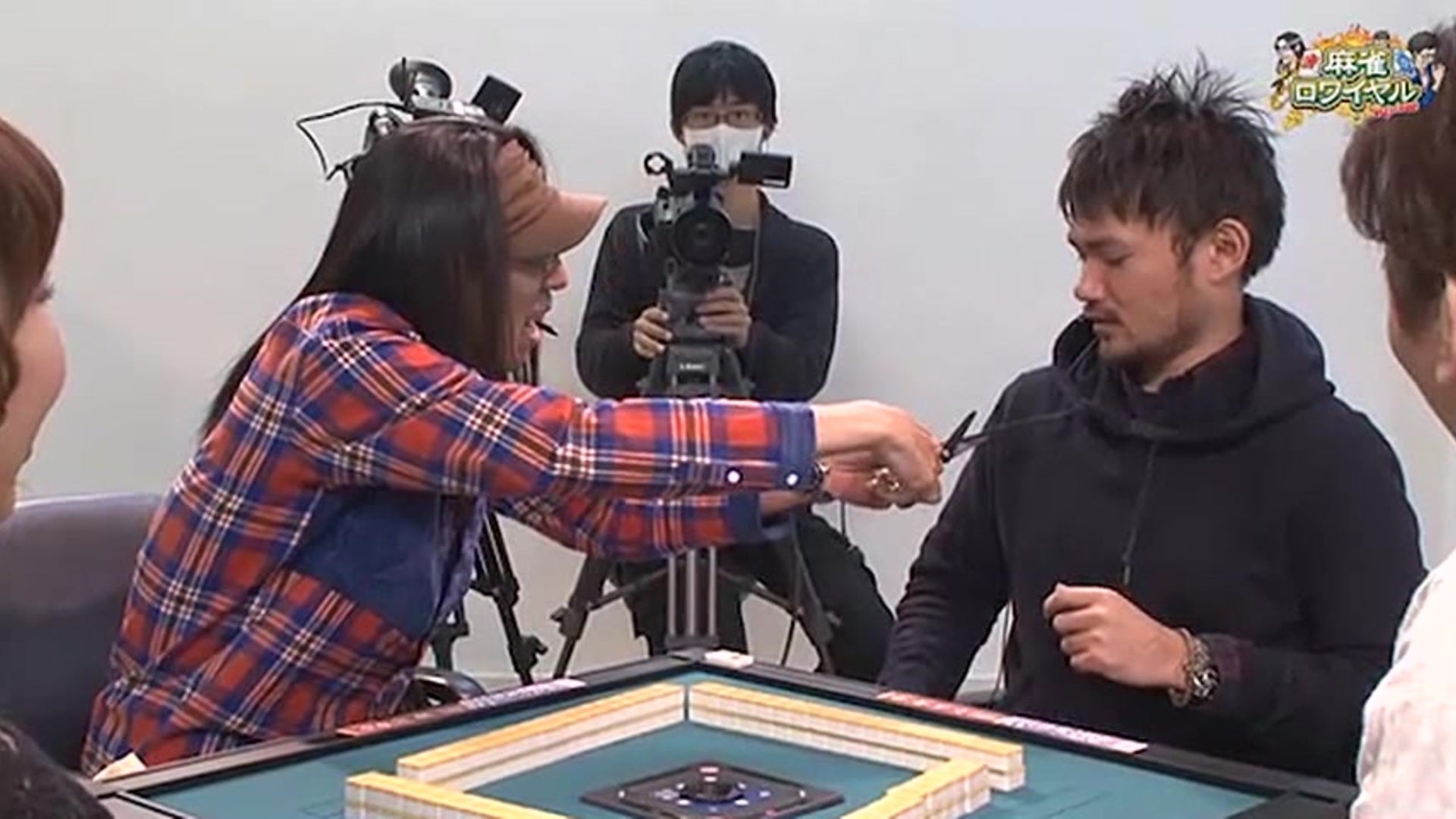 沖と魚拓の麻雀ロワイヤル RETURNS #43 | Lemino(レミノ) - 映画・ドラマ・アニメや音楽・ライブが見放題 | ドコモの動画配信サービス