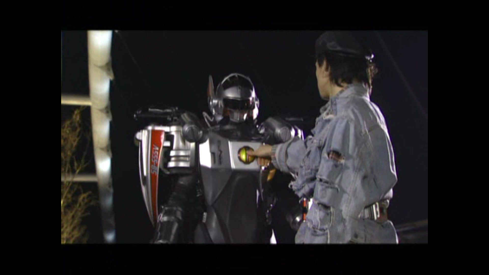 仮面ライダー555 第9話 | Lemino(レミノ) - 映画・ドラマ・アニメや音楽・ライブが見放題 | ドコモの動画配信サービス