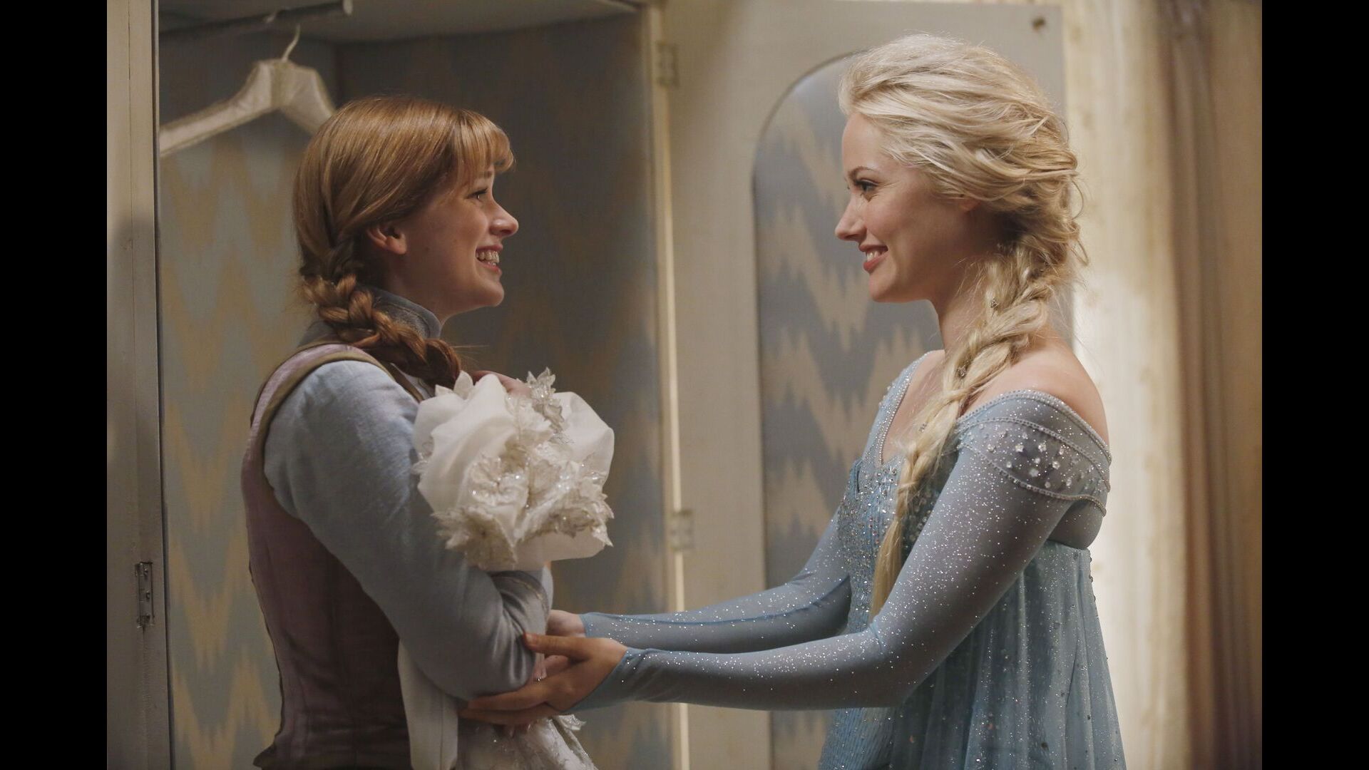 ワンス・アポン・ア・タイム シーズン4 #1 | Lemino(レミノ) - 映画・ドラマ・アニメや音楽・ライブが見放題 | ドコモの動画配信サービス