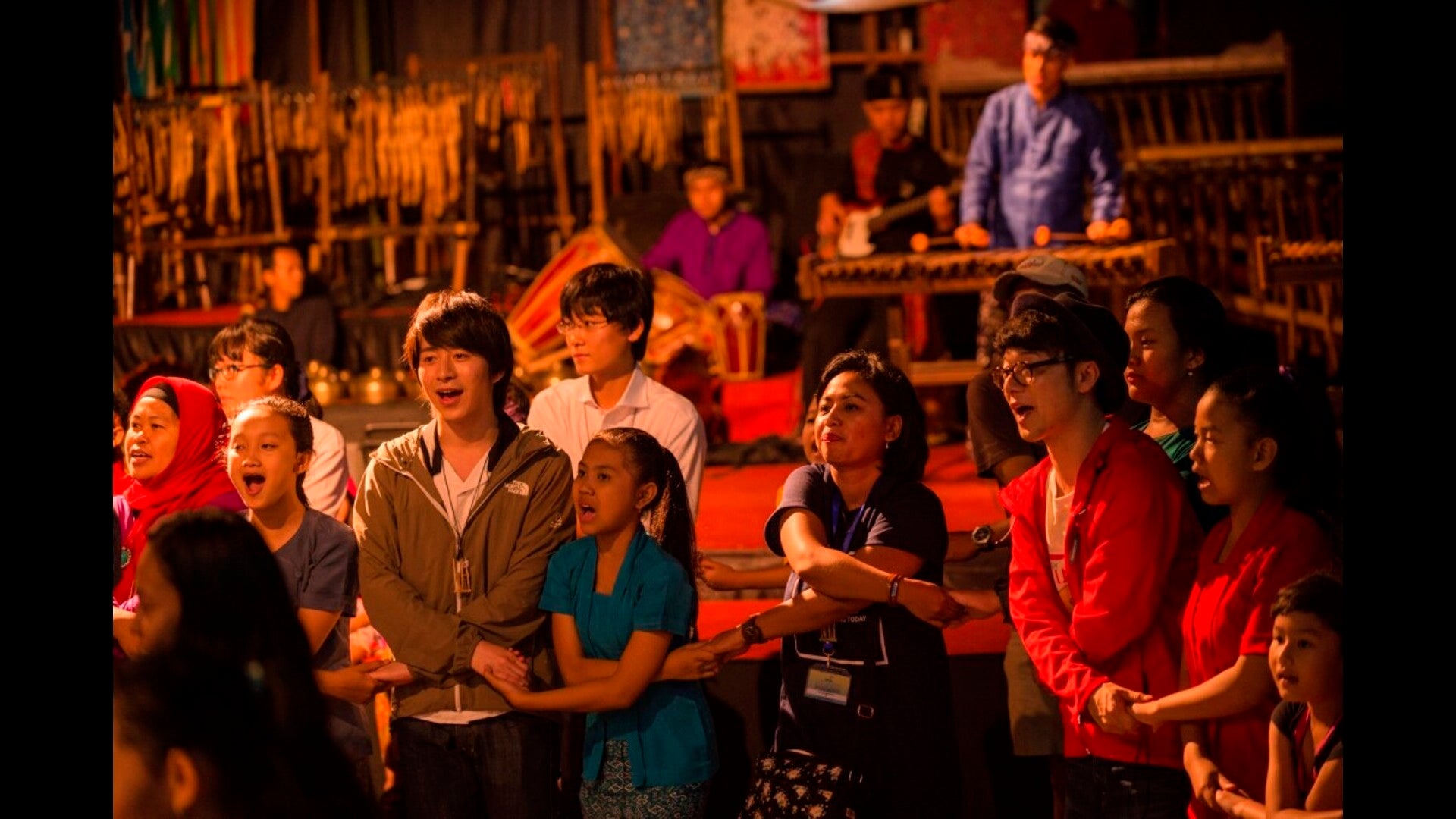 俺旅。シーズン2〜香港・インドネシア編〜 #7 | Lemino(レミノ) - 映画・ドラマ・アニメや音楽・ライブが見放題 | ドコモの動画配信サービス