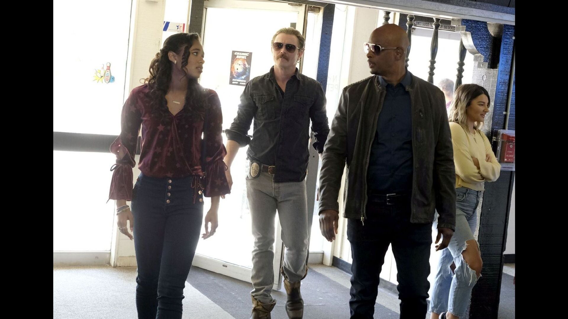 リーサル・ウェポン シーズン2 第20話 | Lemino(レミノ) - 映画・ドラマ・アニメや音楽・ライブが見放題 | ドコモの動画配信サービス