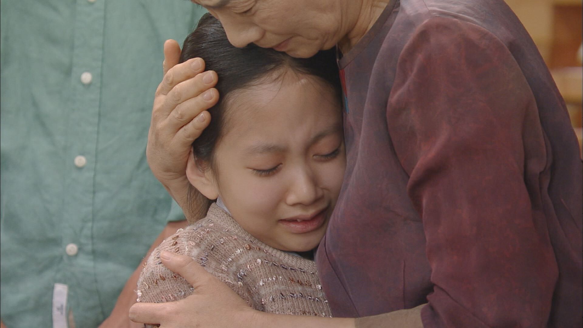 白詰草 第35話 | Lemino(レミノ) - 映画・ドラマ・アニメや音楽・ライブが見放題 | ドコモの動画配信サービス