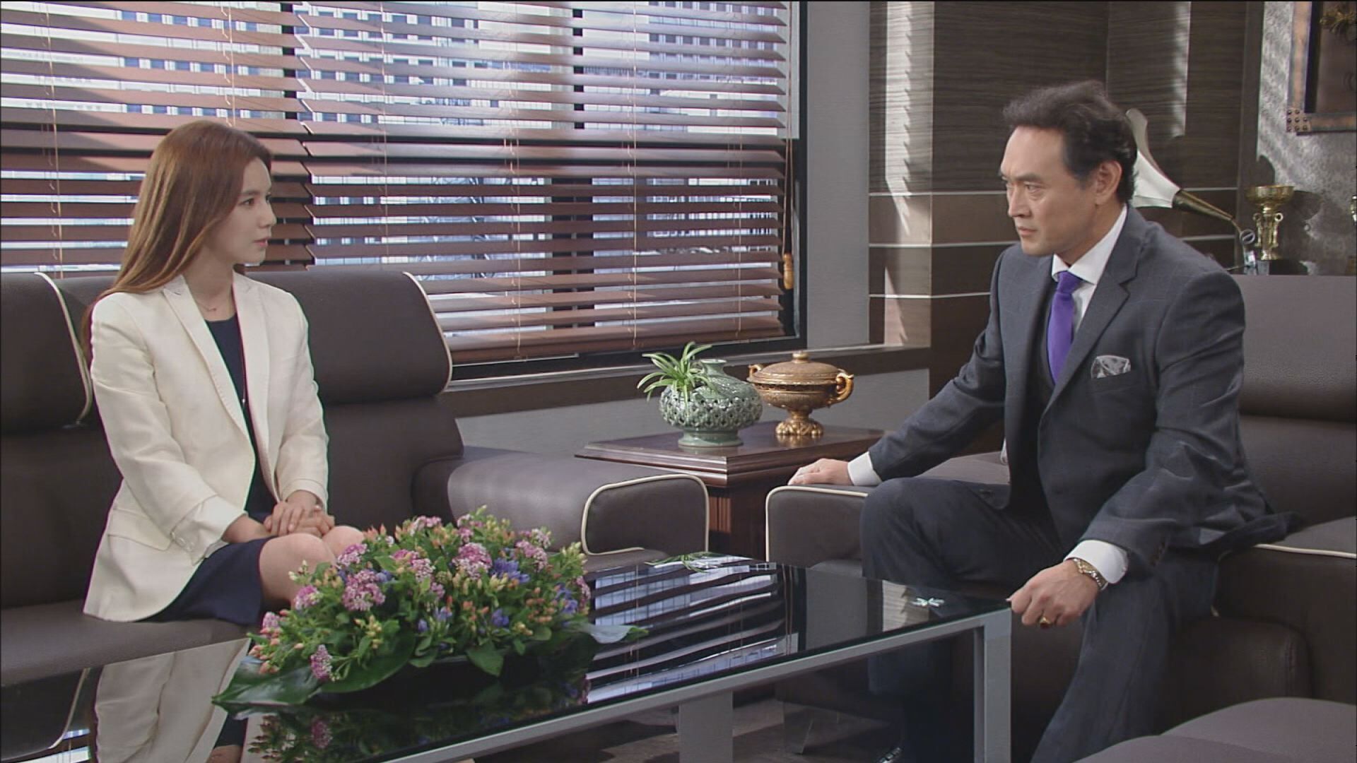 白詰草 第58話 | Lemino(レミノ) - 映画・ドラマ・アニメや音楽・ライブが見放題 | ドコモの動画配信サービス