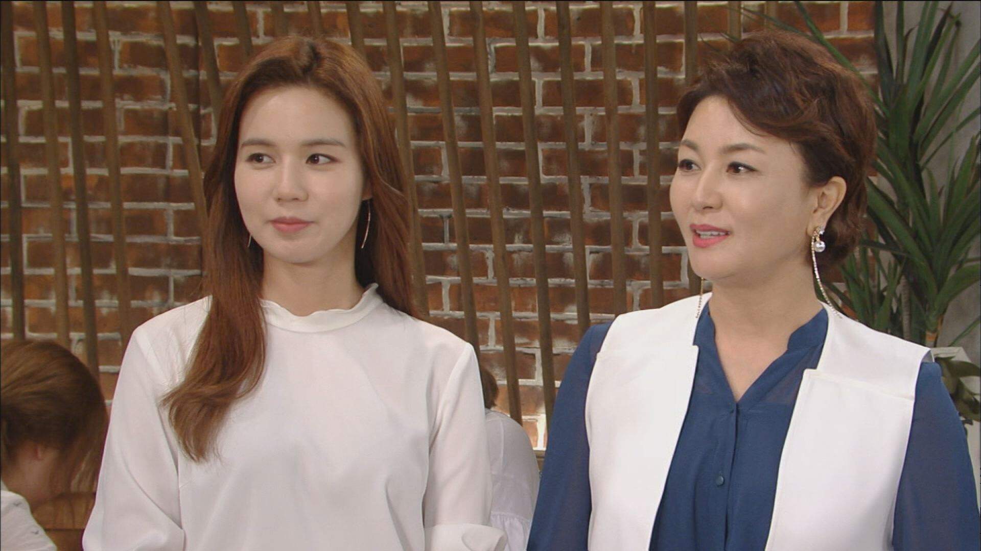 白詰草 第63話 | Lemino(レミノ) - 映画・ドラマ・アニメや音楽・ライブが見放題 | ドコモの動画配信サービス