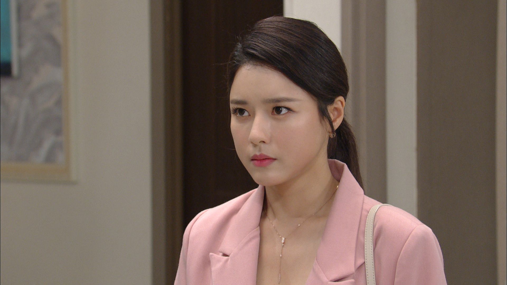 名前のない女 #34 | Lemino（レミノ）／ドコモの新しい映像サービス - 知らなかった、大好きへ。