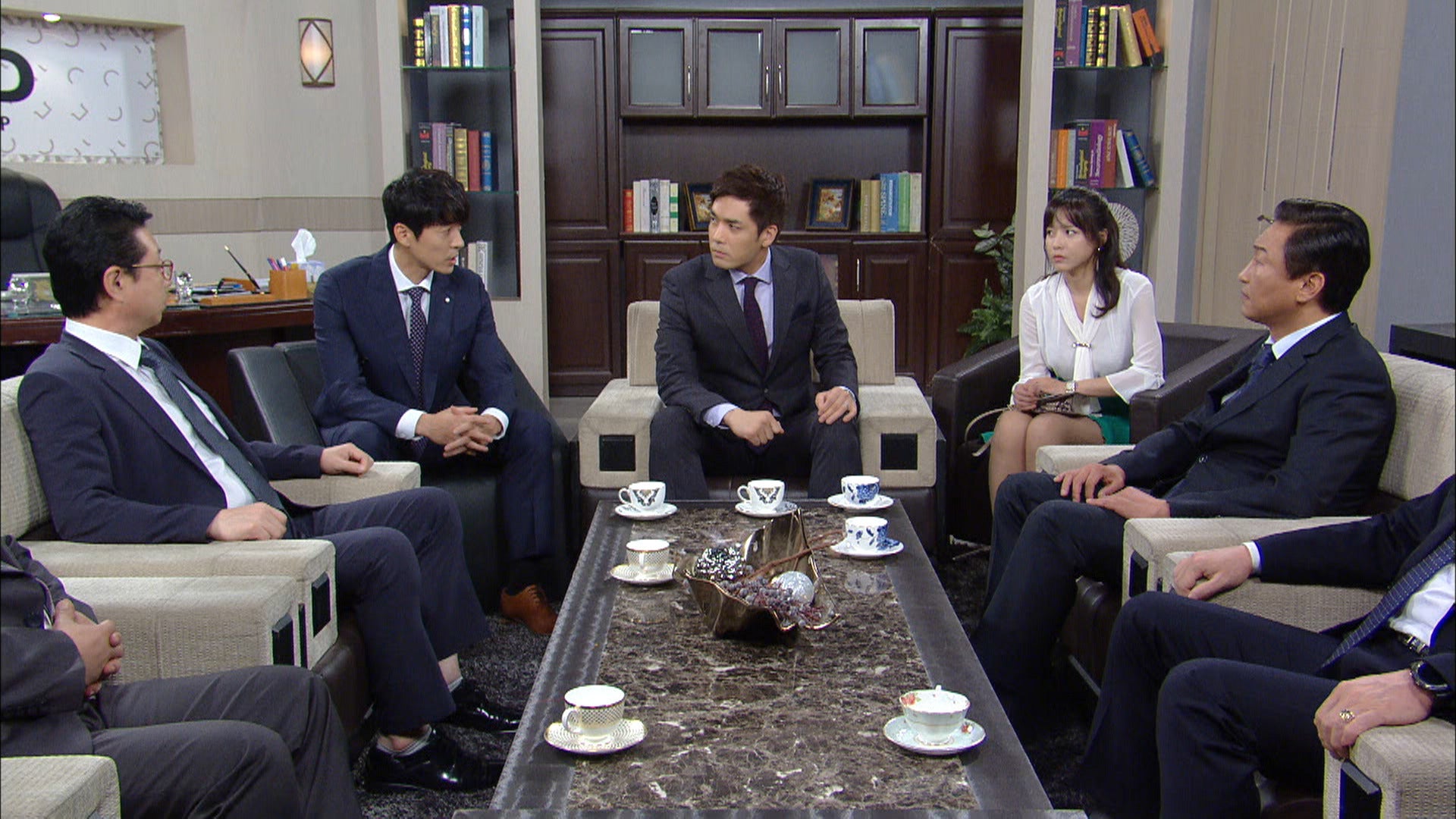 名前のない女 #102 | Lemino(レミノ) - 映画・ドラマ・アニメや音楽・ライブが見放題 | ドコモの動画配信サービス