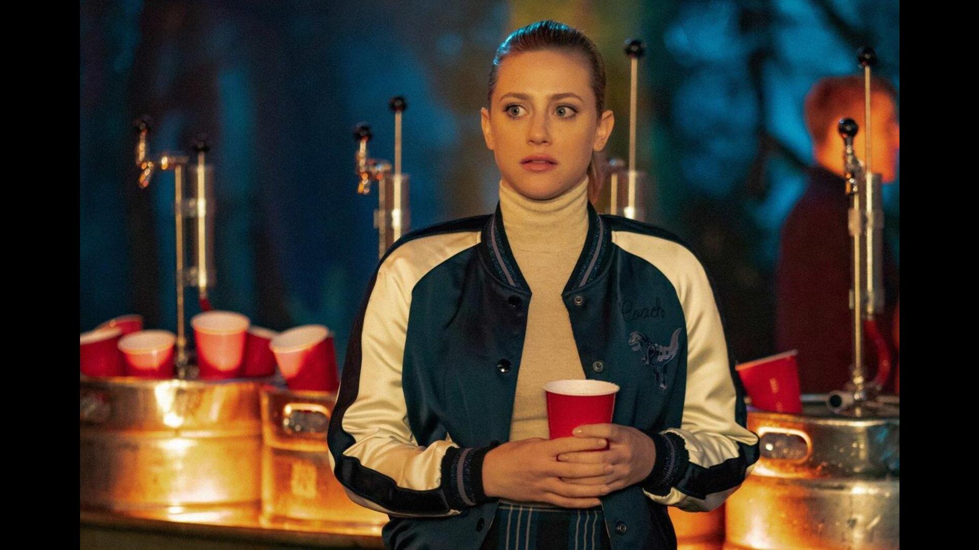 リバーデイル シーズン4 第13話 | Lemino(レミノ) - 映画・ドラマ・アニメや音楽・ライブが見放題 | ドコモの動画配信サービス