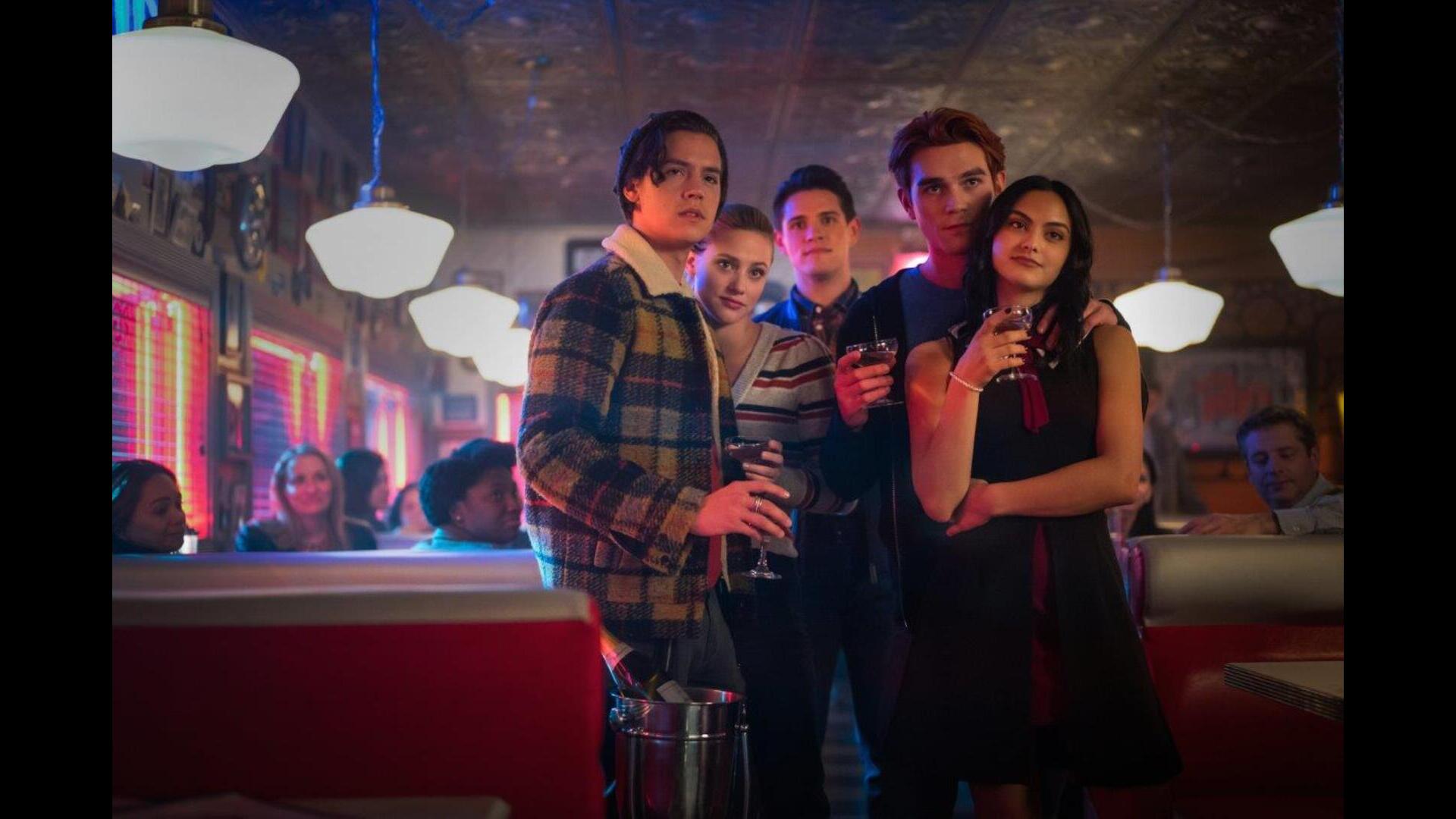 リバーデイル シーズン4 第19話 | Lemino(レミノ) - 映画・ドラマ・アニメや音楽・ライブが見放題 | ドコモの動画配信サービス