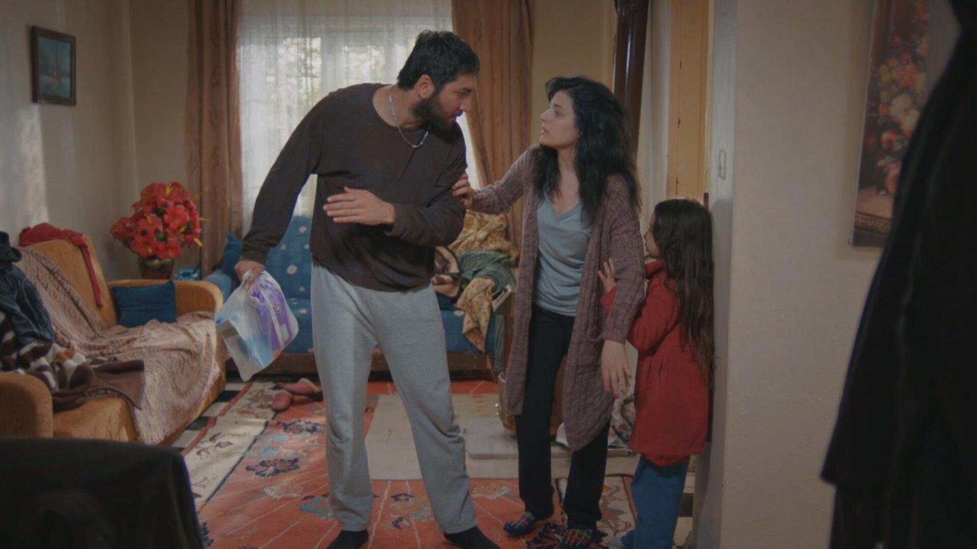 Mother 第52話 | Lemino(レミノ) - 映画・ドラマ・アニメや音楽・ライブが見放題 | ドコモの動画配信サービス