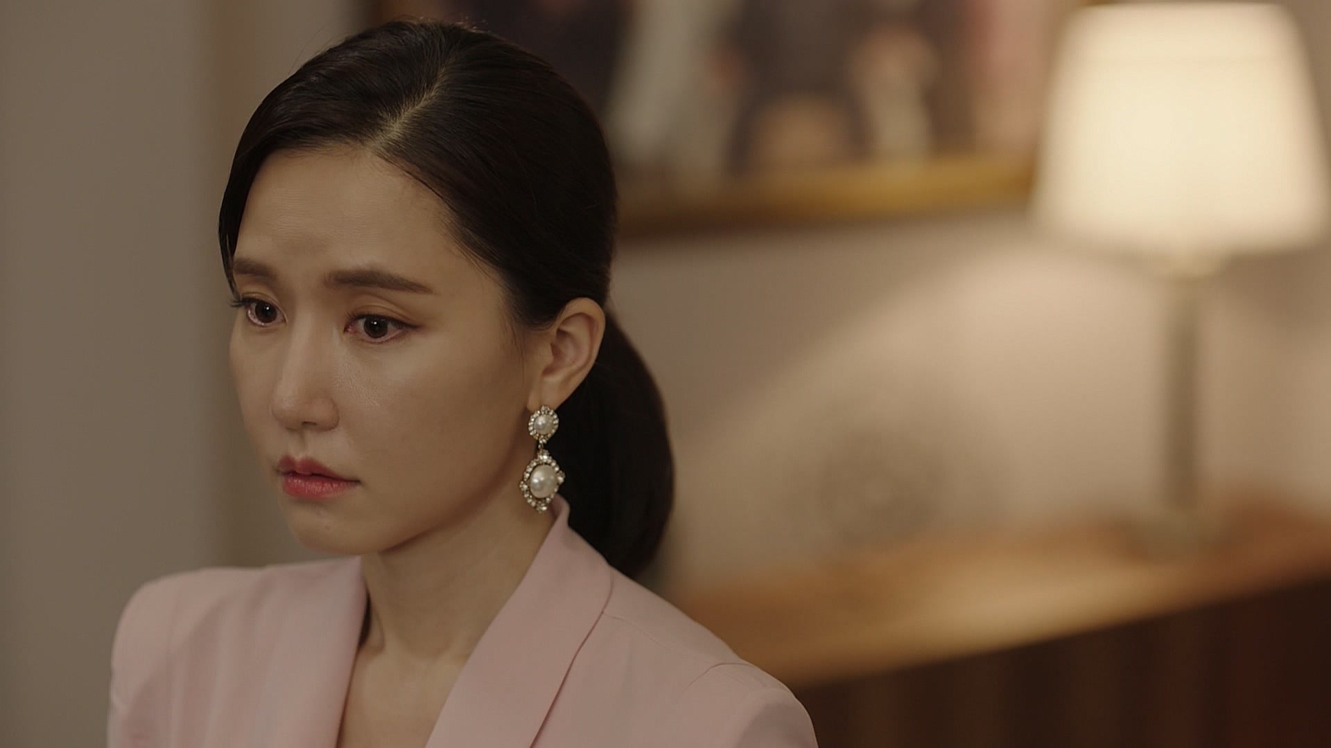 優雅な一族 第10話 | Lemino(レミノ) - 映画・ドラマ・アニメや音楽・ライブが見放題 | ドコモの動画配信サービス