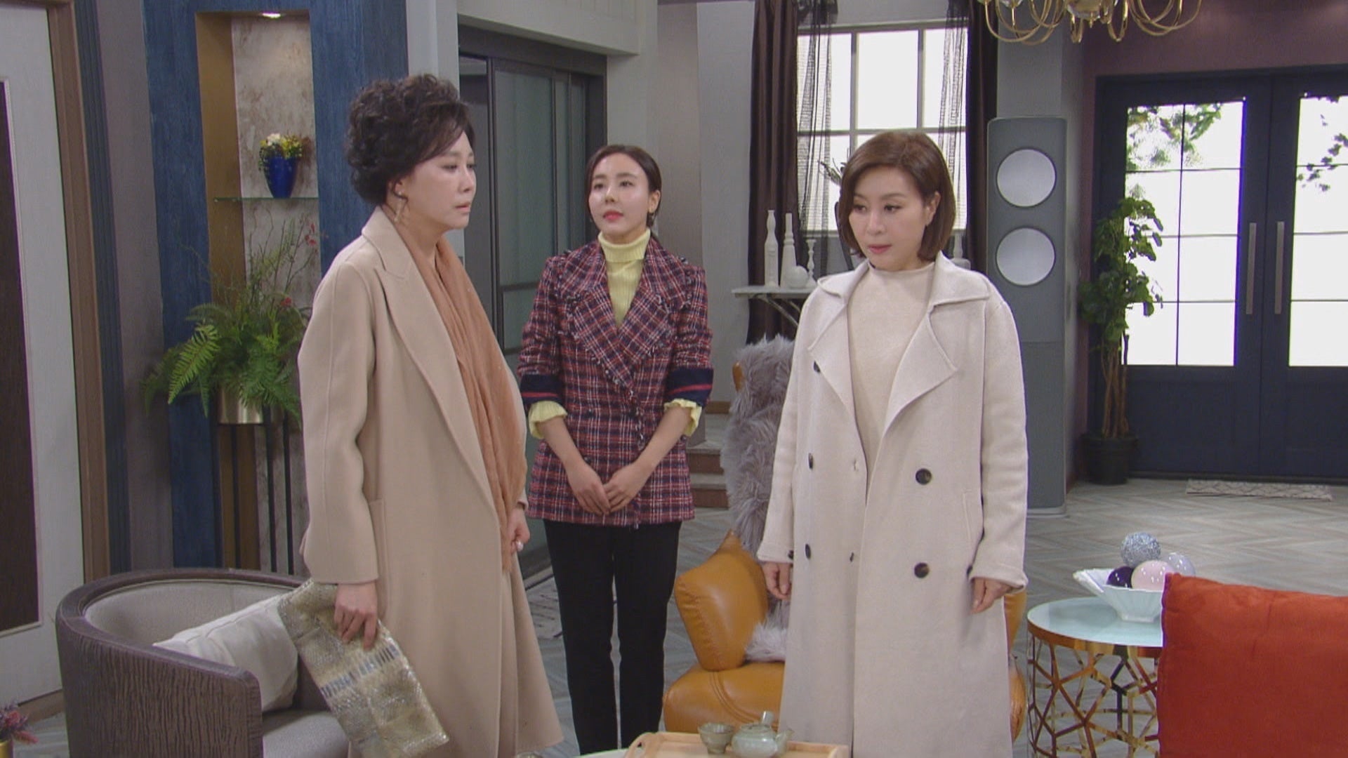 優雅な母娘 第56話 | Lemino(レミノ) - 映画・ドラマ・アニメや音楽・ライブが見放題 | ドコモの動画配信サービス