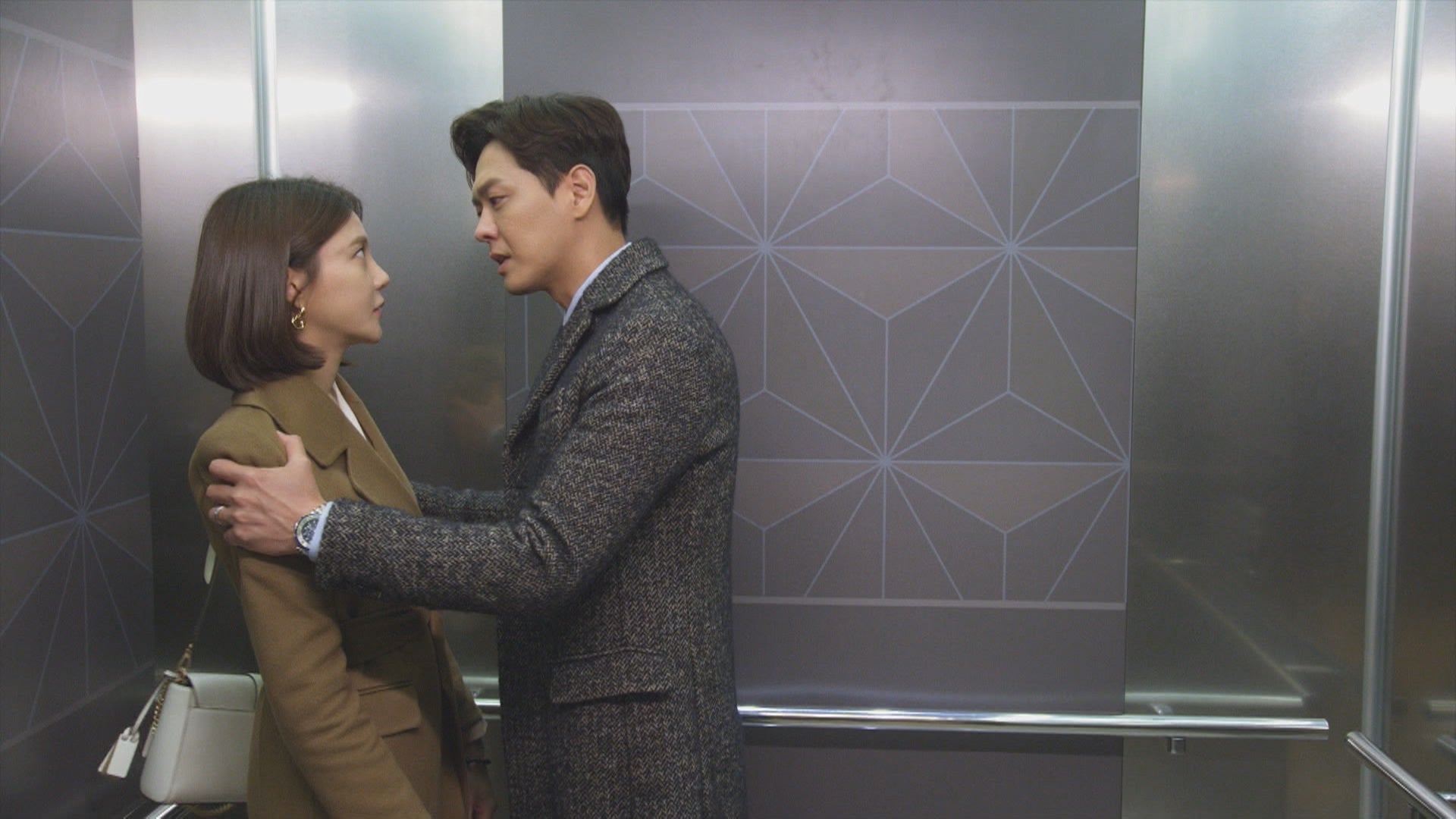 優雅な母娘 第64話 | Lemino(レミノ) - 映画・ドラマ・アニメや音楽・ライブが見放題 | ドコモの動画配信サービス