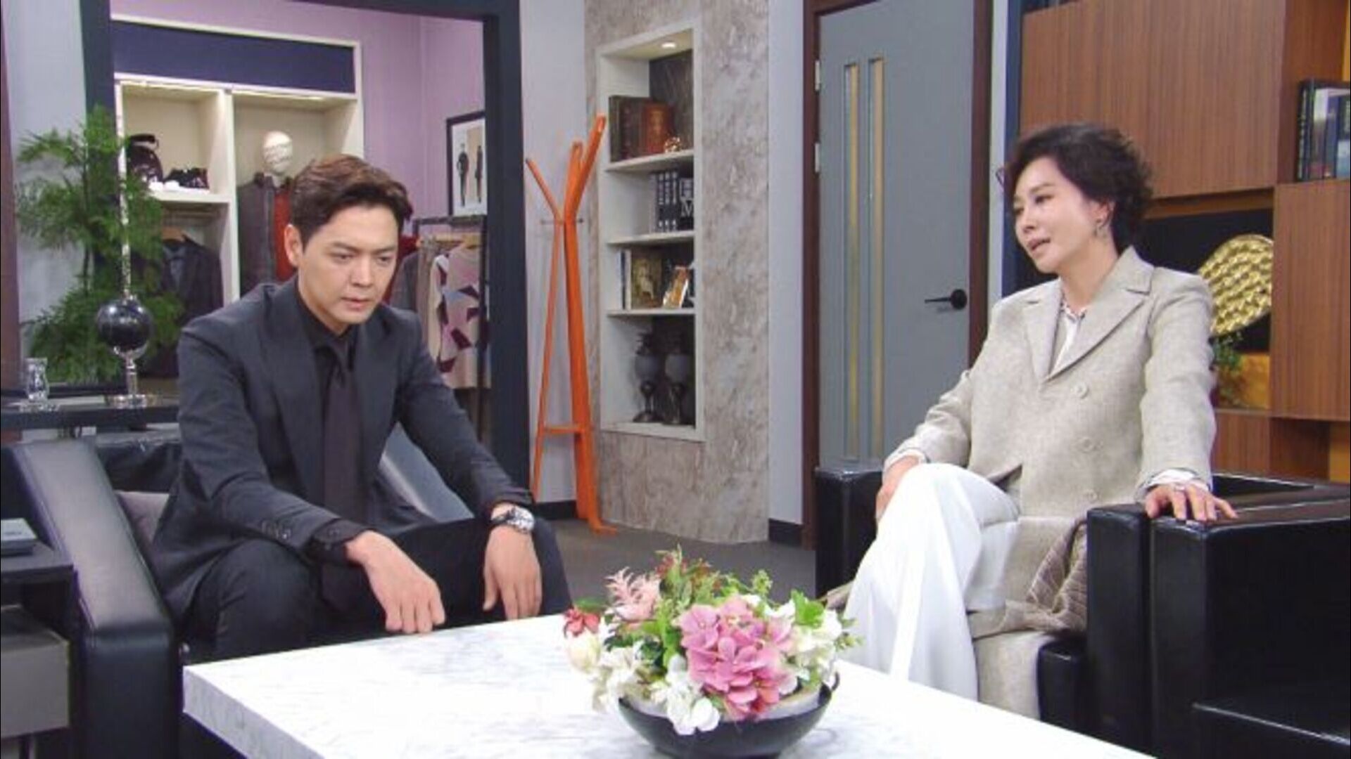 優雅な母娘 第83話 | Lemino(レミノ) - 映画・ドラマ・アニメや音楽・ライブが見放題 | ドコモの動画配信サービス