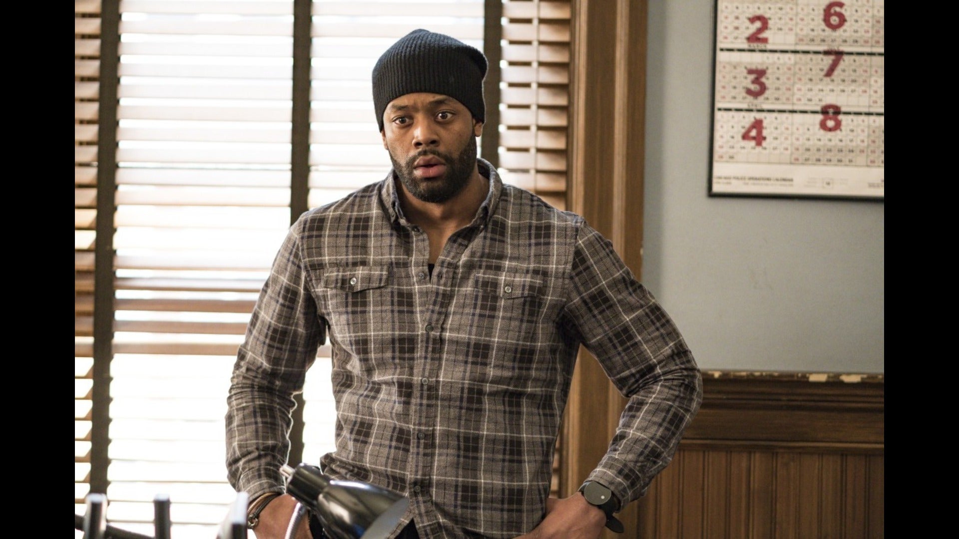 シカゴP.D. シーズン5 第19話 | Lemino(レミノ) - 映画・ドラマ・アニメや音楽・ライブが見放題 | ドコモの動画配信サービス