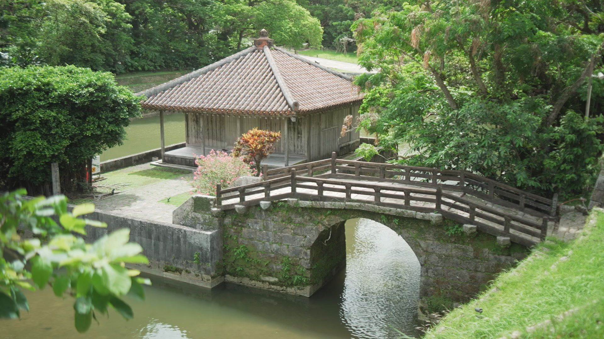 時の首里彩画 シーズン2 #7 | Lemino(レミノ) - 映画・ドラマ・アニメや音楽・ライブが見放題 | ドコモの動画配信サービス