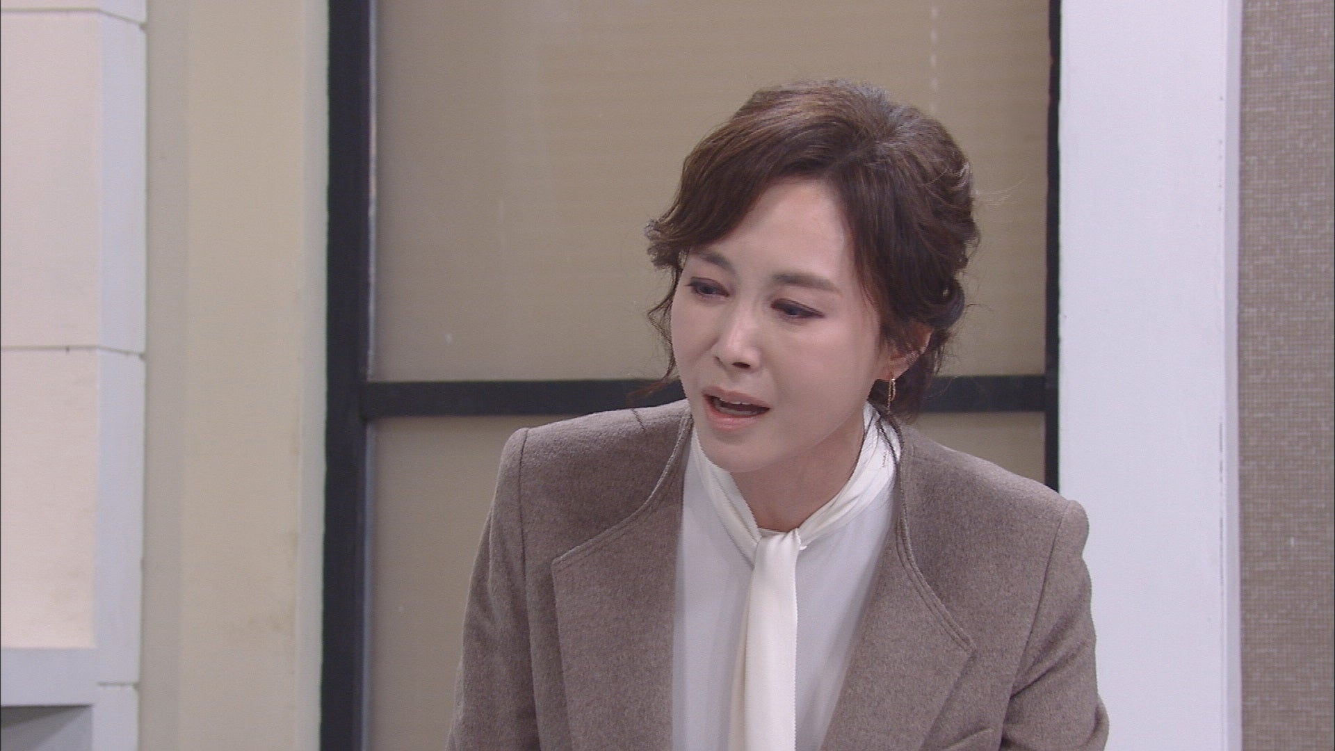 明日も晴れ 第114話 | Lemino(レミノ) - 映画・ドラマ・アニメや音楽・ライブが見放題 | ドコモの動画配信サービス