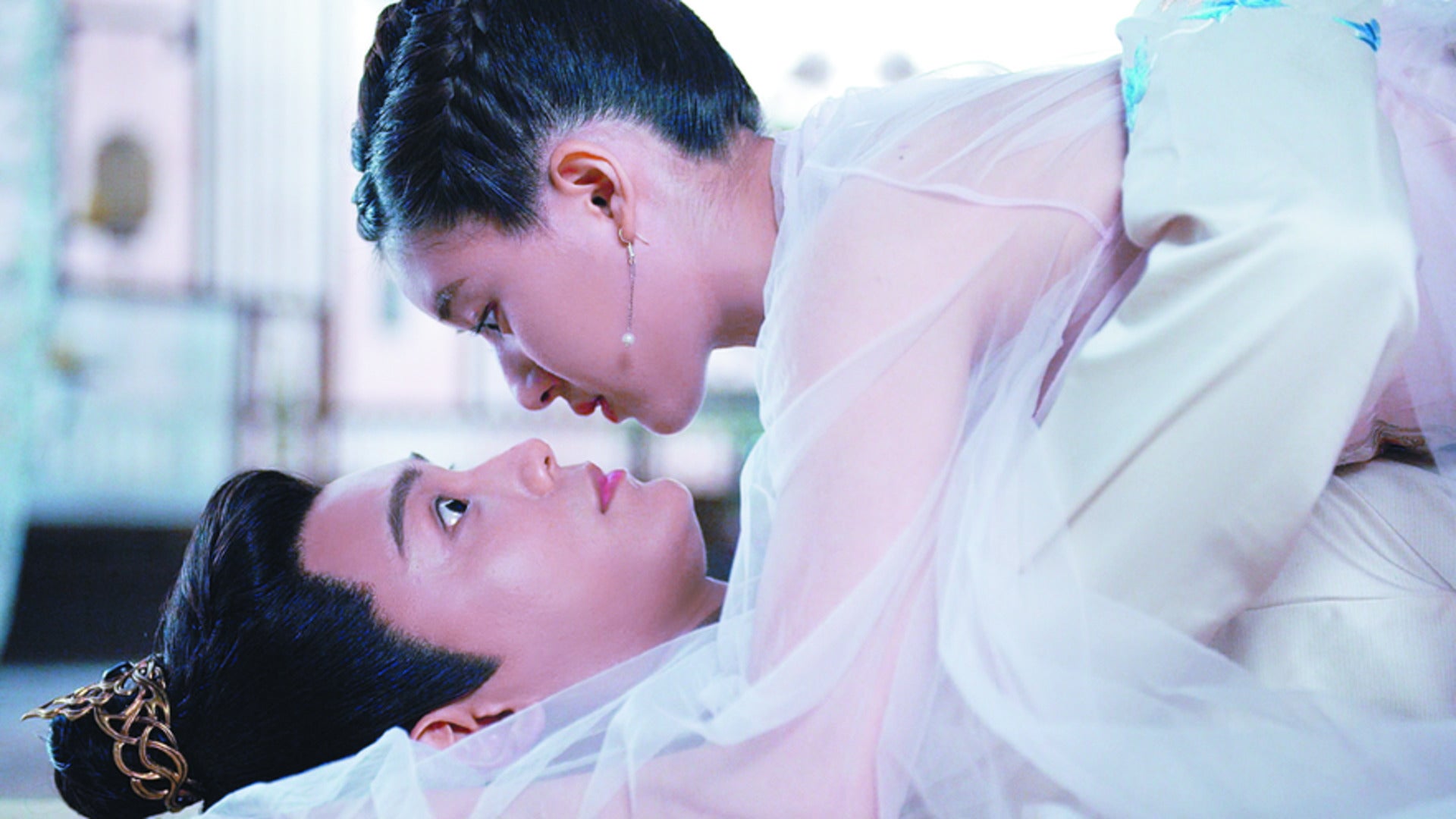 花の都に虎（とら）われて〜The Romance of Tiger and Rose〜 第12回 | Lemino(レミノ) - 映画・ドラマ・アニメや音楽・ライブが見放題 | ドコモの動画 ...