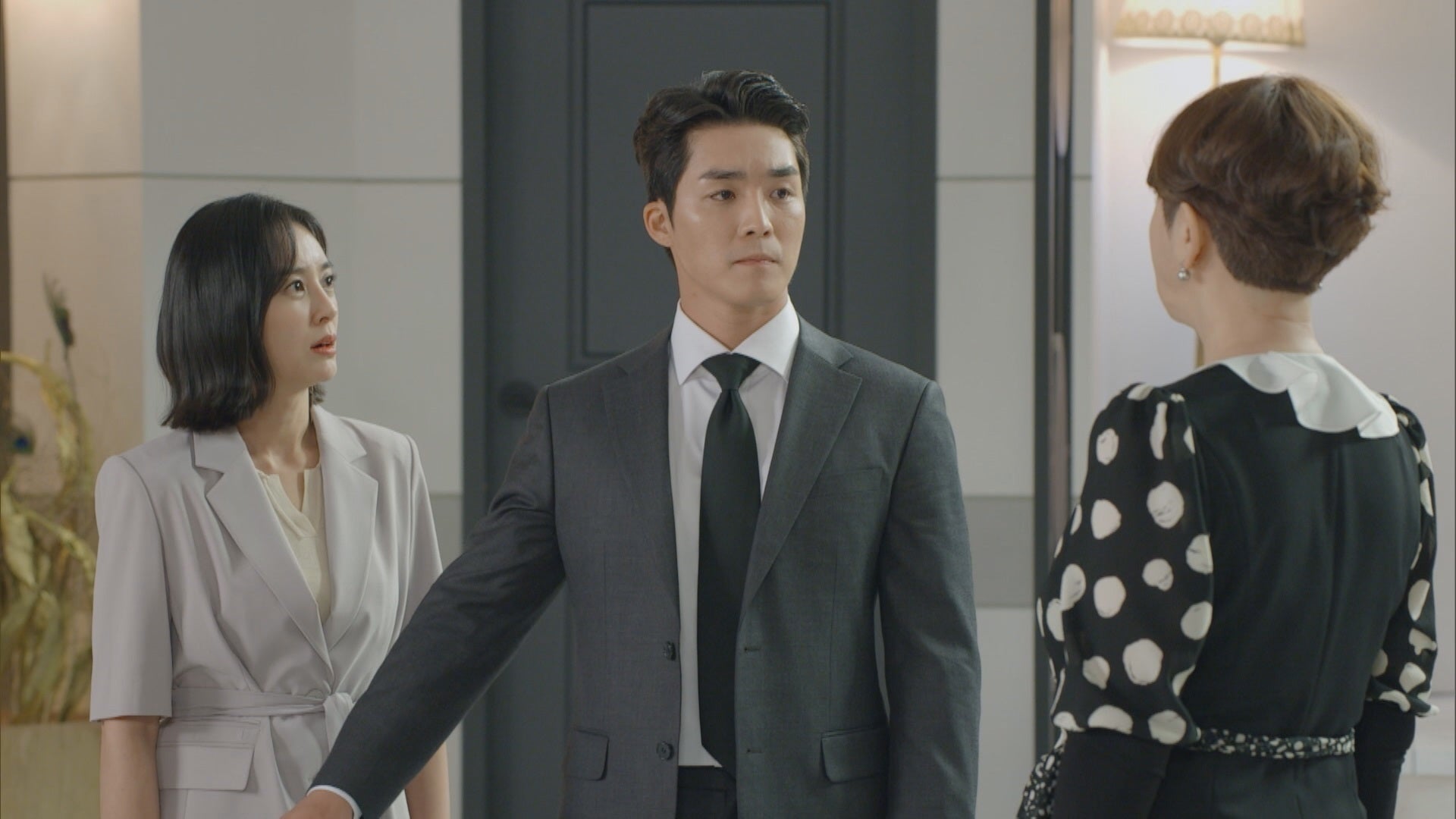 秘密の家〜愛と復讐の迷宮〜 第20話 | Lemino(レミノ) - 映画・ドラマ・アニメや音楽・ライブが見放題 | ドコモの動画配信サービス