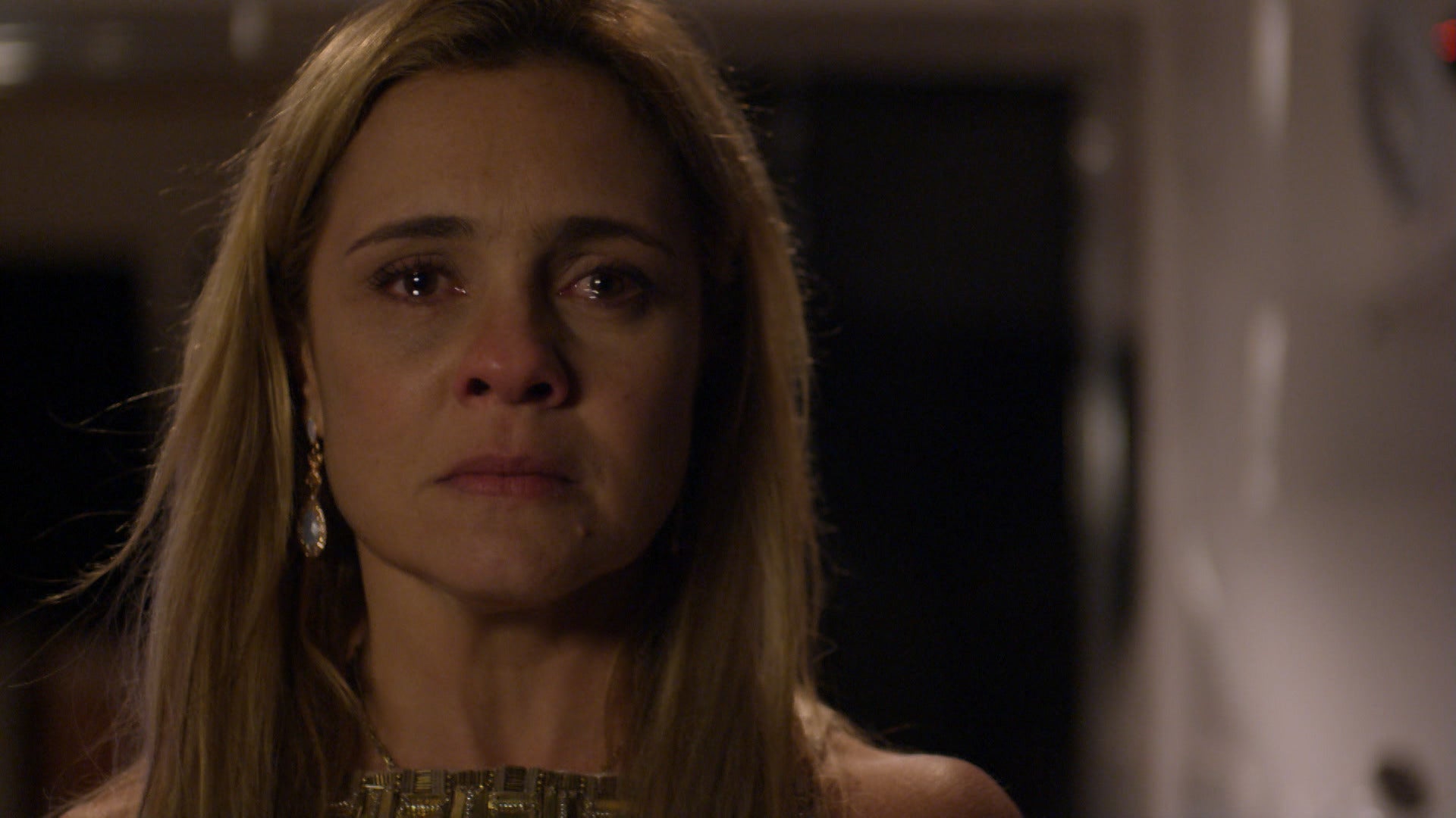 アベニーダ・ブラジル 〜愛と復讐の悪女＜デビル＞〜 【インターナショナル版】 #38 | Lemino(レミノ) - 映画・ドラマ・アニメや音楽・ライブが見放題 | ドコモの動画配信サービス