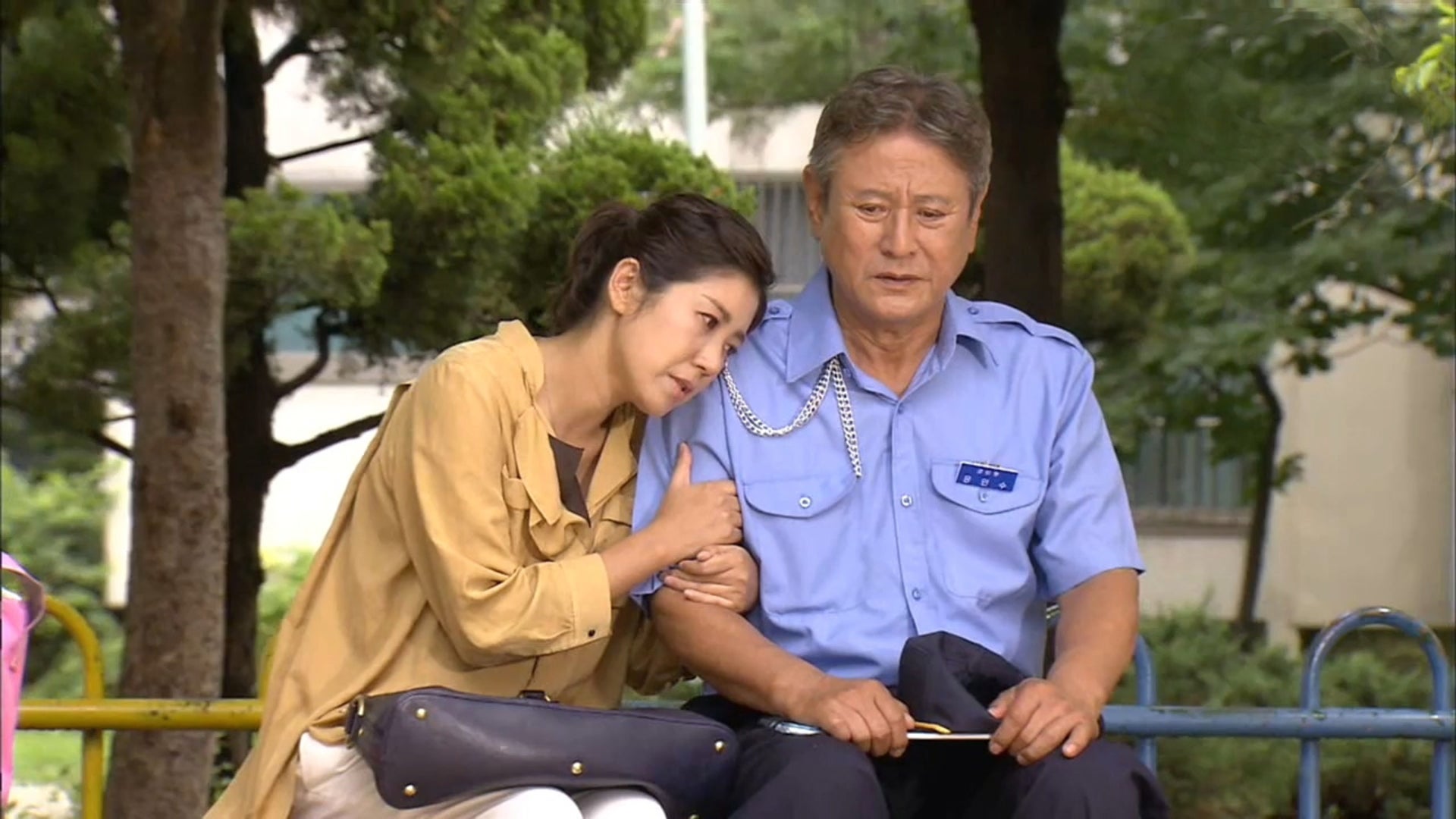 お隣さんは元ダンナ 第56話 | Lemino(レミノ) - 映画・ドラマ・アニメや音楽・ライブが見放題 | ドコモの動画配信サービス