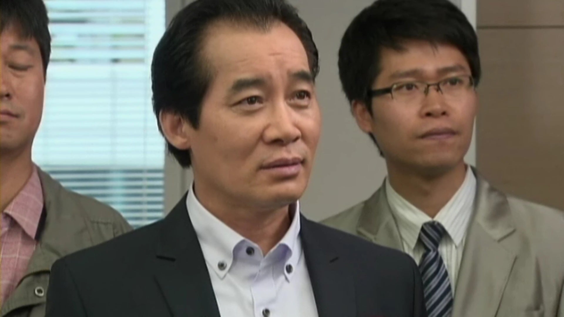 ピンクのリップスティック 第141話 | Lemino(レミノ) - 映画・ドラマ・アニメや音楽・ライブが見放題 | ドコモの動画配信サービス