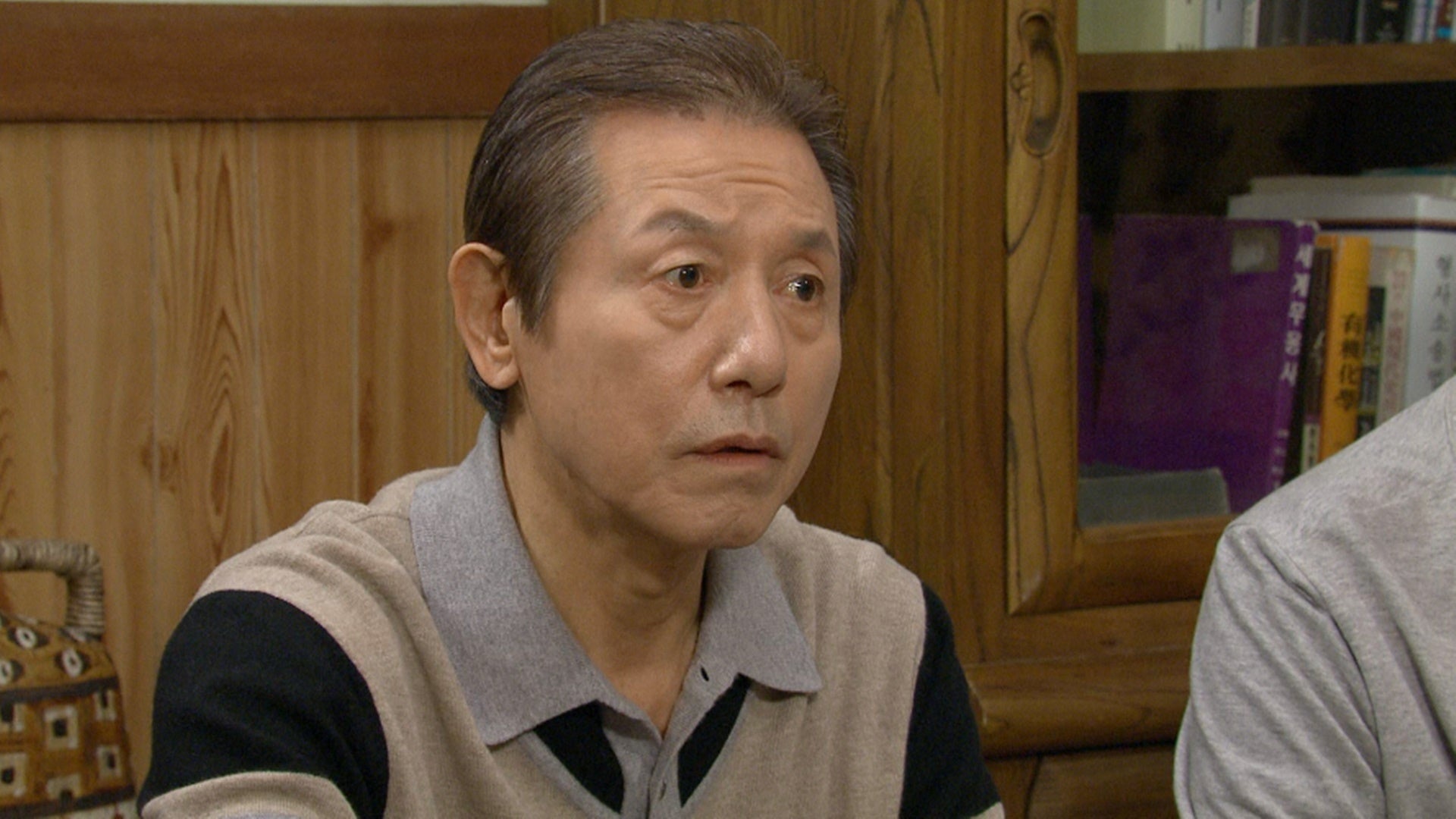 スカーレットレター ‐裏切りの代償‐ 第142話 | Lemino(レミノ) - 映画・ドラマ・アニメや音楽・ライブが見放題 | ドコモの動画配信サービス