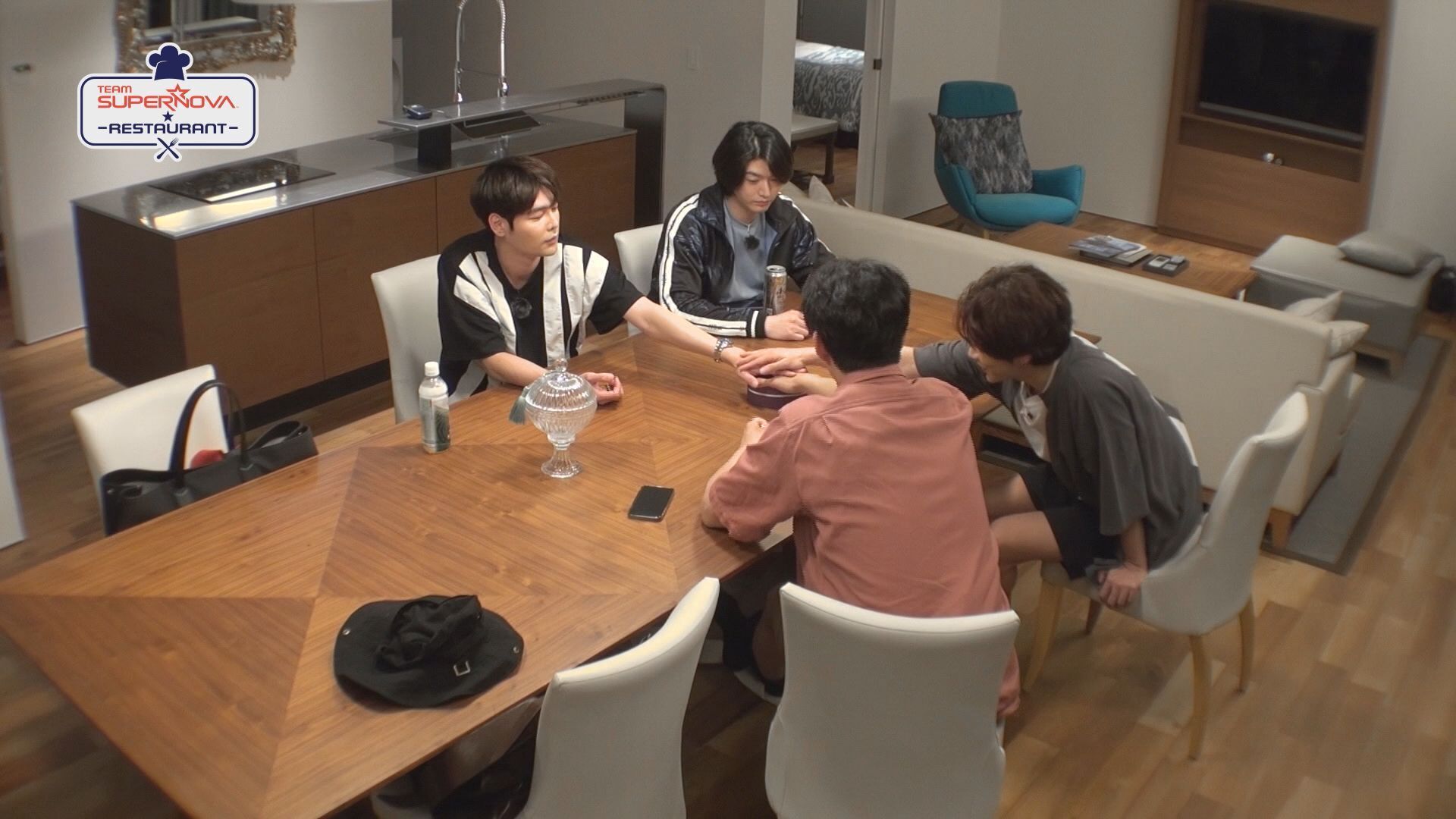 Teamスパノバ★レストラン 第15話 | Lemino(レミノ) - 映画・ドラマ・アニメや音楽・ライブが見放題 | ドコモの動画配信サービス