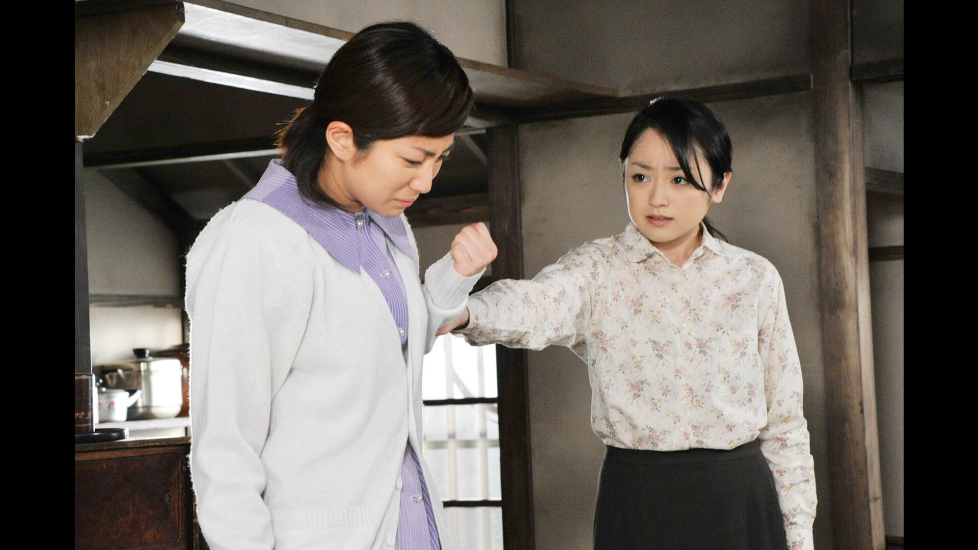 娼婦と淑女 第52話 | Lemino(レミノ) - 映画・ドラマ・アニメや音楽・ライブが見放題 | ドコモの動画配信サービス