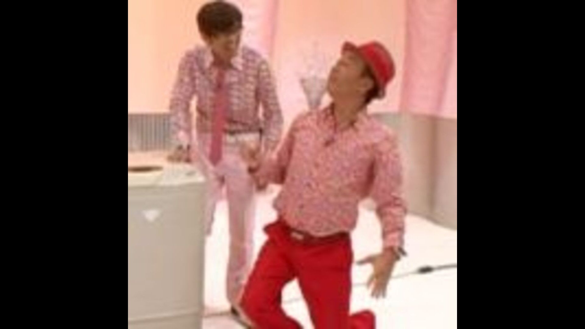 トゥルルさまぁ～ず #329 | Lemino(レミノ) - 映画・ドラマ・アニメや音楽・ライブが見放題 | ドコモの動画配信サービス