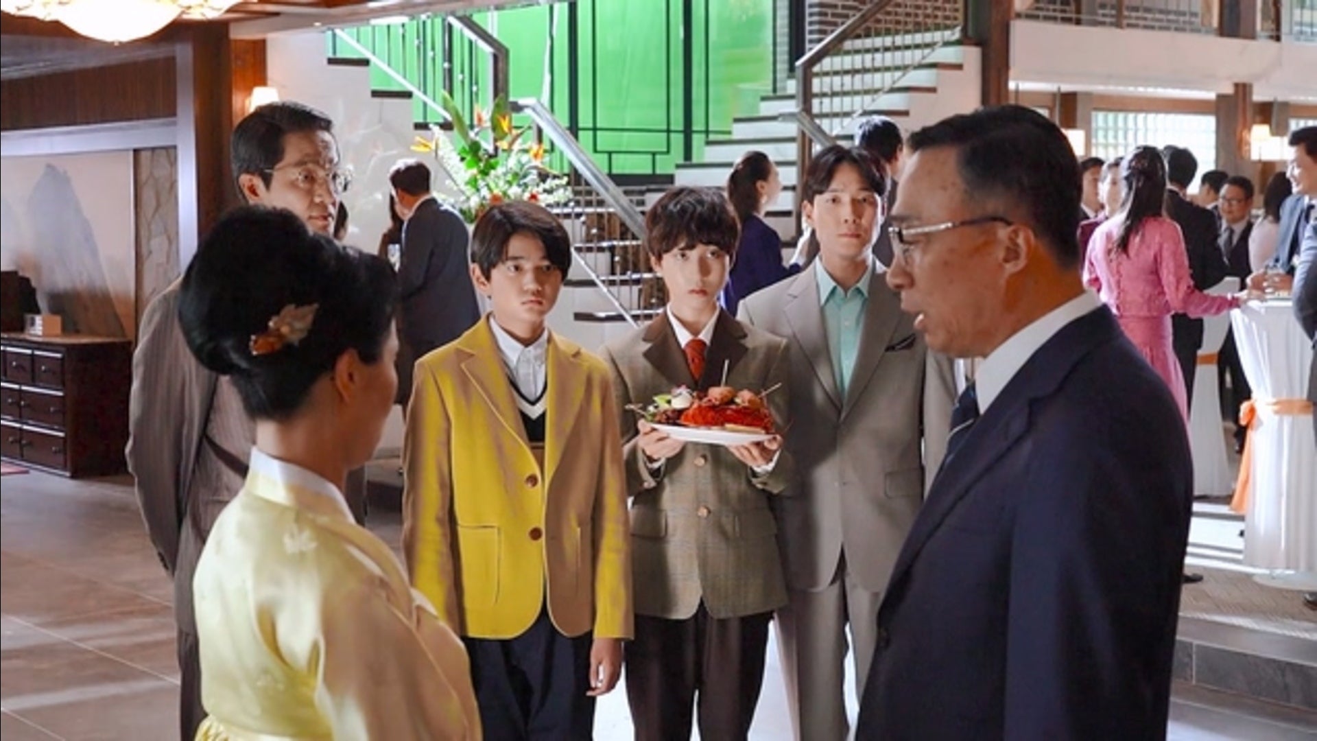 財閥家の末息子〜Reborn Rich〜 メイキング #7 | Lemino(レミノ) - 映画・ドラマ・アニメや音楽・ライブが見放題 | ドコモの動画配信サービス