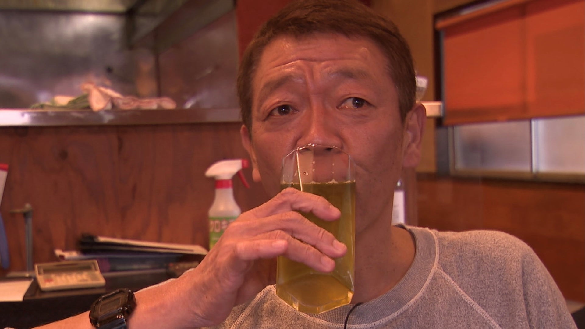 町中華で飲ろうぜ #161 | Lemino（レミノ）／ドコモの新しい映像サービス - 知らなかった、大好きへ。