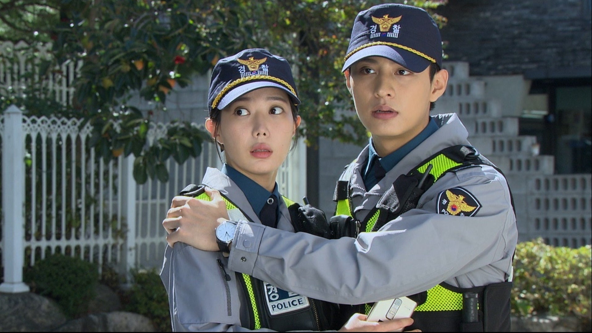 恋の花が咲きました～2人はパトロール中～ 第100話 | Lemino（レミノ）／ドコモの新しい映像サービス - 知らなかった、大好きへ。