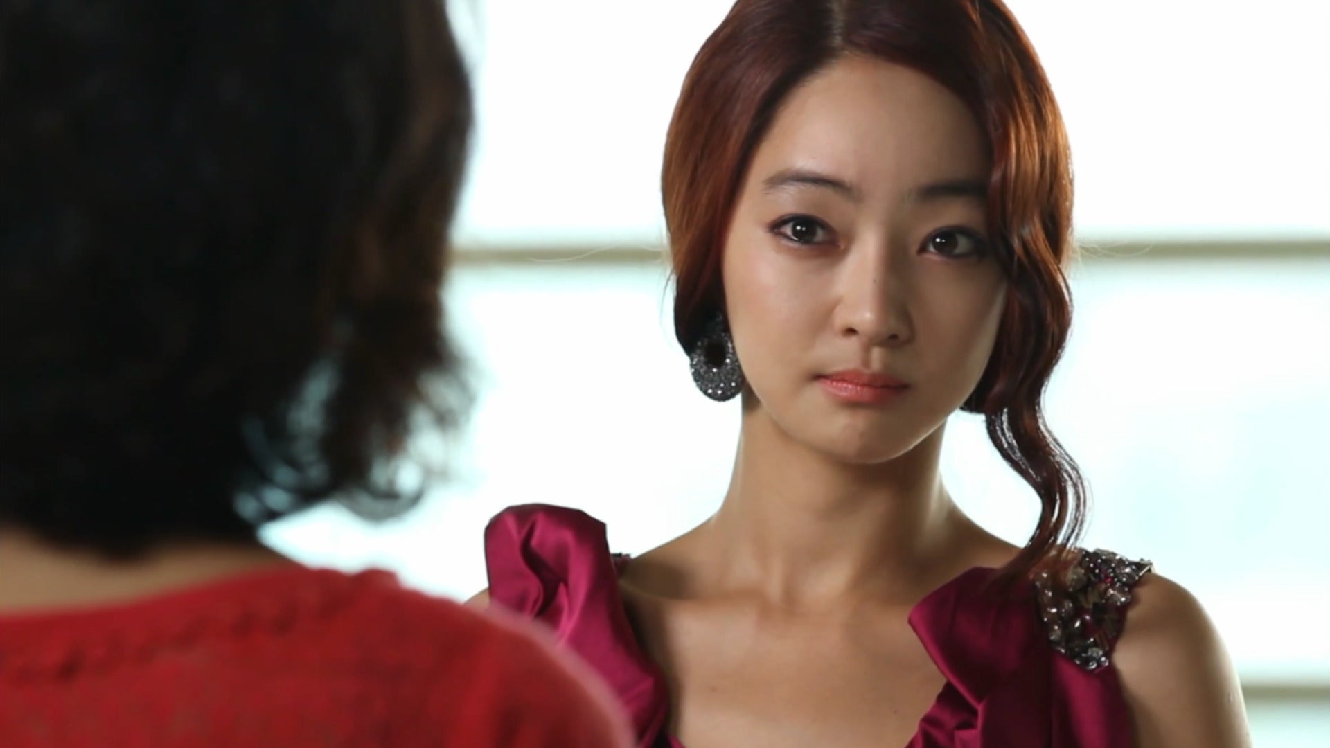 女の香り 第6話 | Lemino(レミノ) - 映画・ドラマ・アニメや音楽・ライブが見放題 | ドコモの動画配信サービス