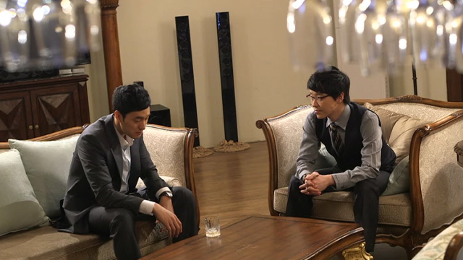 ファントム 第9話 | Lemino(レミノ) - 映画・ドラマ・アニメや音楽・ライブが見放題 | ドコモの動画配信サービス