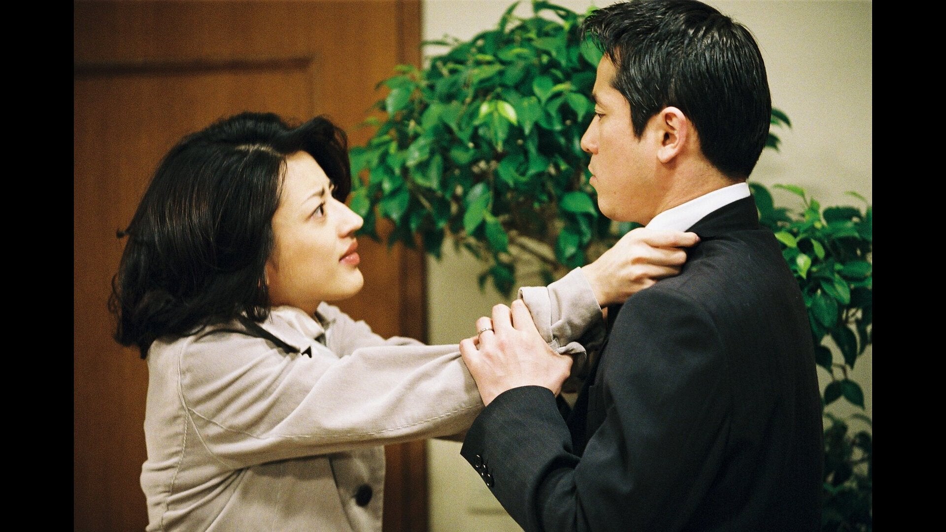 牡丹と薔薇 第55話 | Lemino(レミノ) - 映画・ドラマ・アニメや音楽・ライブが見放題 | ドコモの動画配信サービス