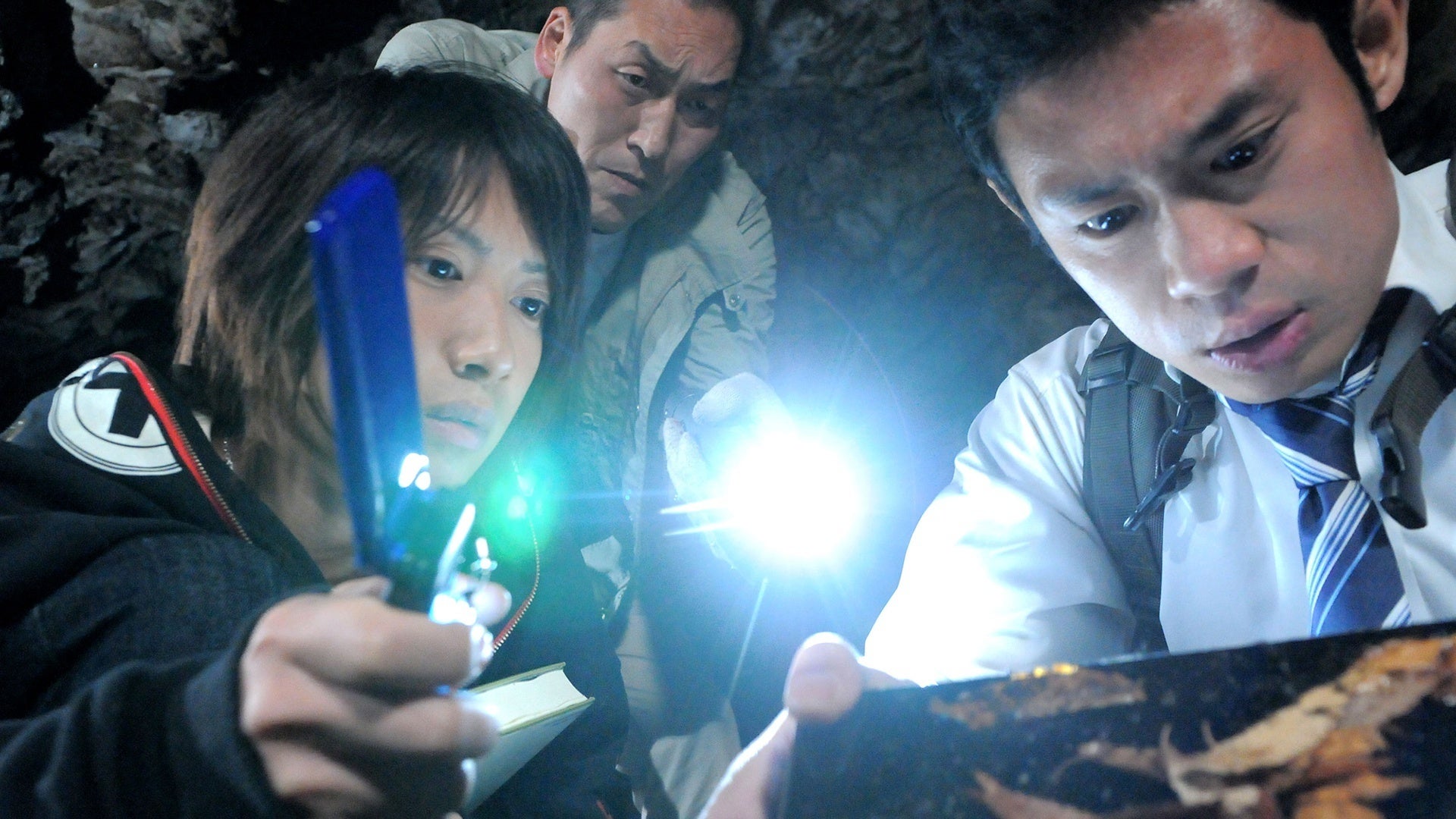 漂流ネットカフェ FILE 6 | Lemino(レミノ) - 映画・ドラマ・アニメや音楽・ライブが見放題 | ドコモの動画配信サービス