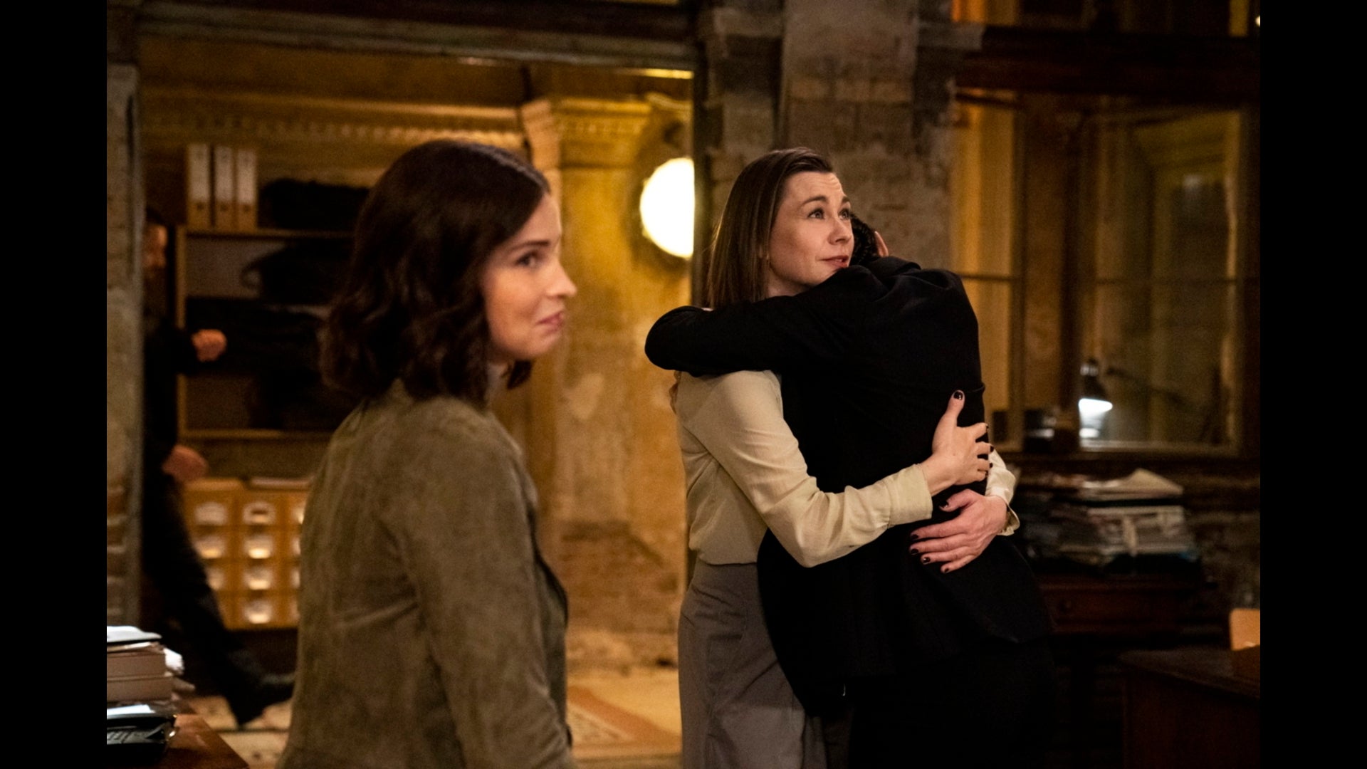 FBI：インターナショナル 第21話 | Lemino(レミノ) - 映画・ドラマ・アニメや音楽・ライブが見放題 | ドコモの動画配信サービス