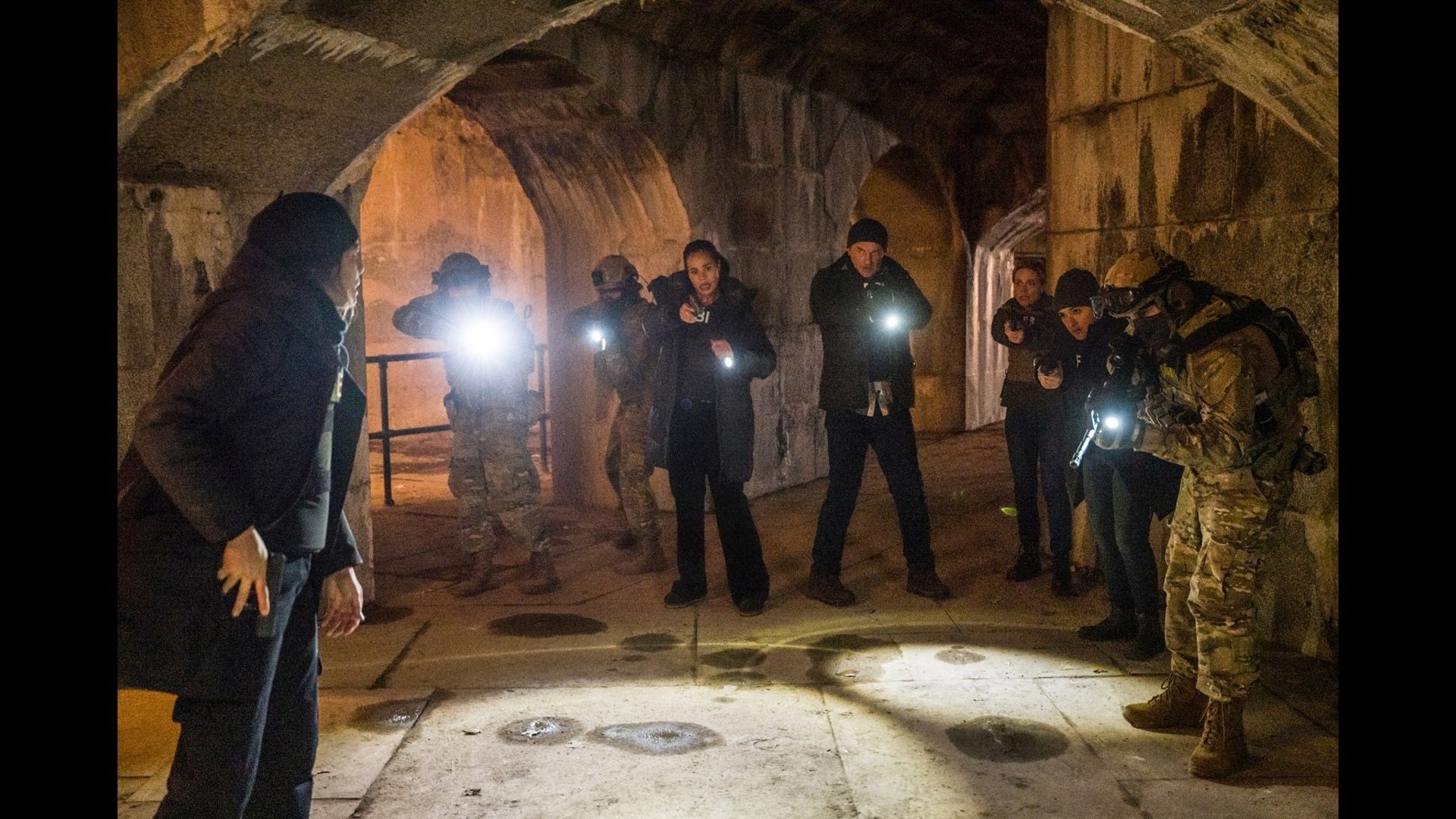 FBI: Most Wanted 〜指名手配特捜班〜シーズン3 #12 | Lemino(レミノ) - 映画・ドラマ・アニメや音楽・ライブが見放題 | ドコモの動画配信サービス