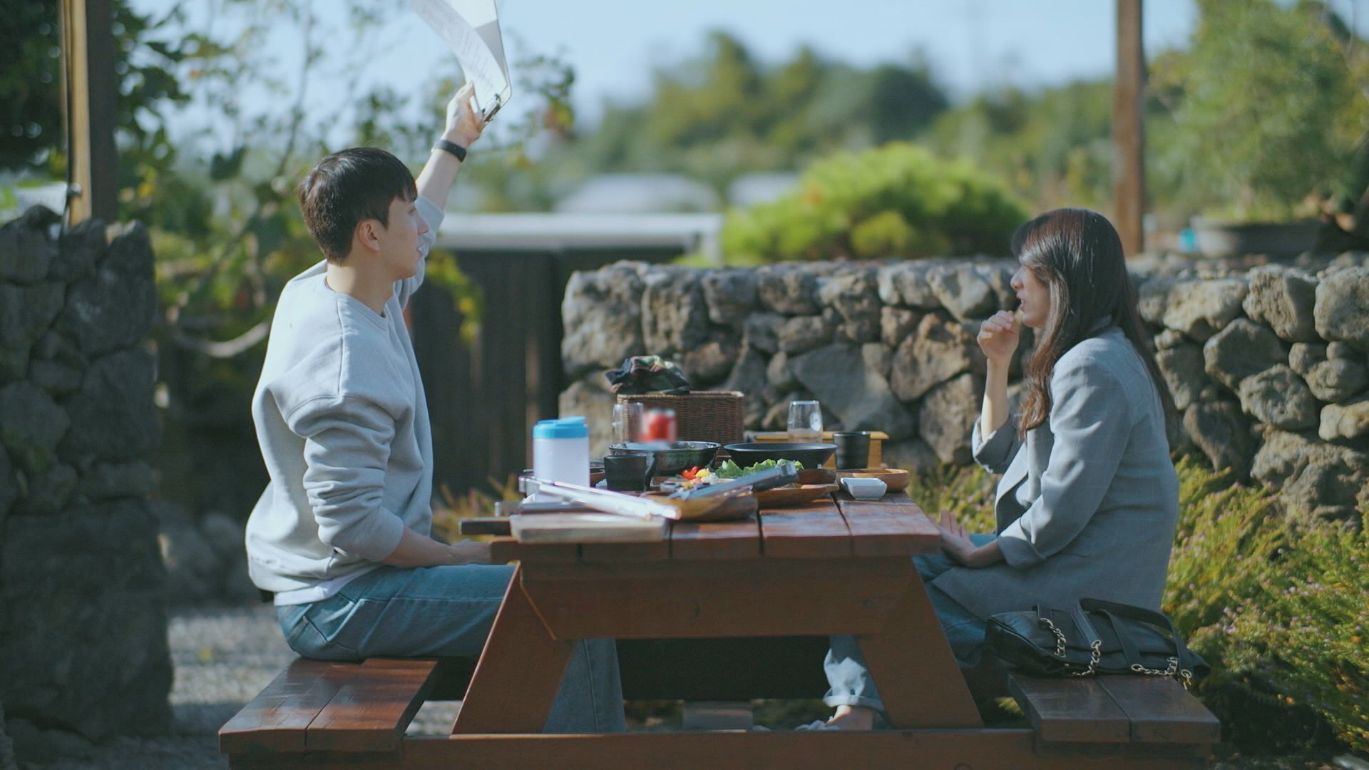 乗り換え恋愛3 第15話 | Lemino(レミノ) - 映画・ドラマ・アニメや音楽・ライブが見放題 | ドコモの動画配信サービス