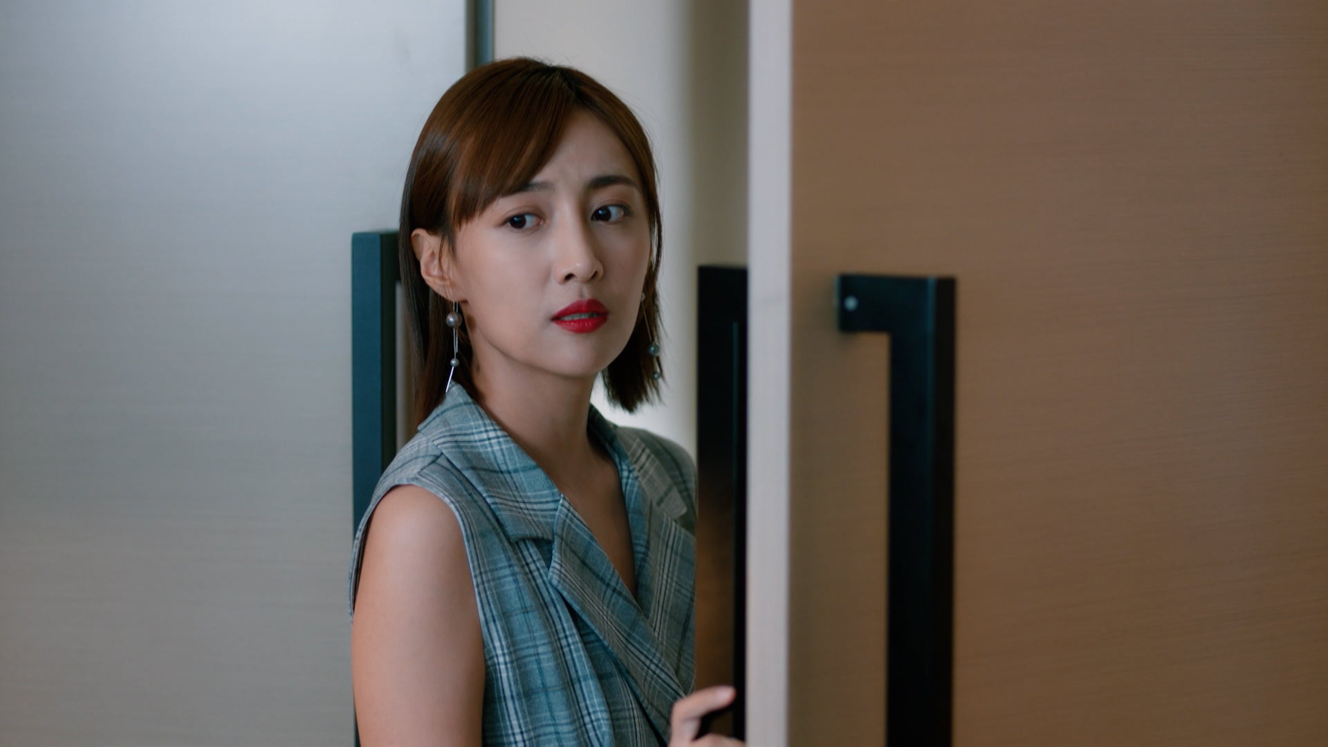 華麗なるネゴシエーター 第18話 | Lemino(レミノ) - 映画・ドラマ・アニメや音楽・ライブが見放題 | ドコモの動画配信サービス