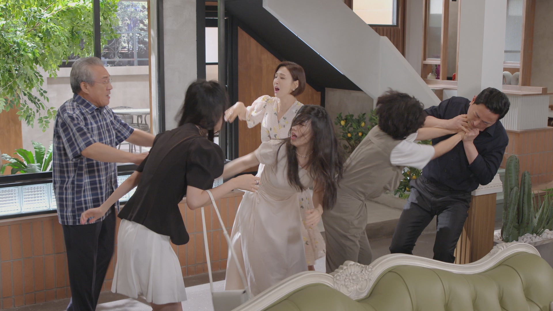 復讐の渦～因縁の父娘～ #82 | Lemino(レミノ) - 映画・ドラマ・アニメや音楽・ライブが見放題 | ドコモの動画配信サービス