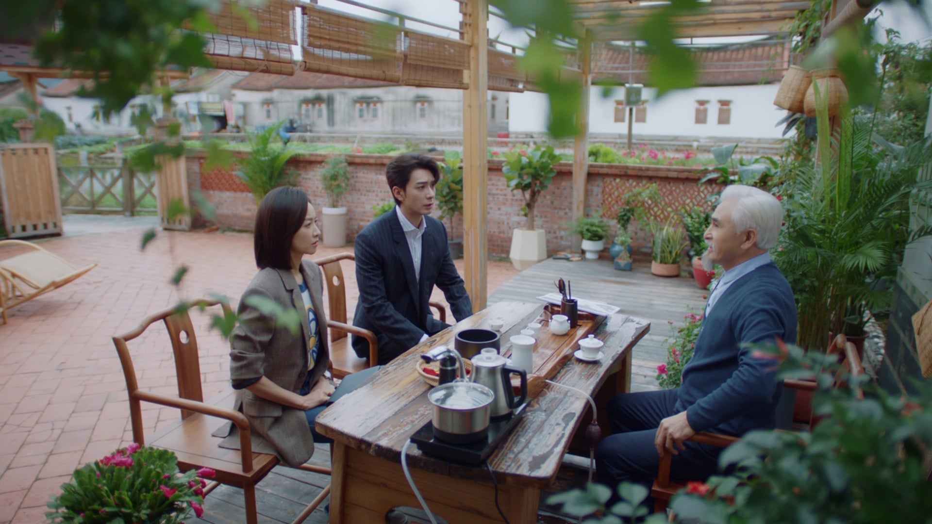 彼女は無敵な翻訳官 第13話 | Lemino(レミノ) - 映画・ドラマ・アニメや音楽・ライブが見放題 | ドコモの動画配信サービス